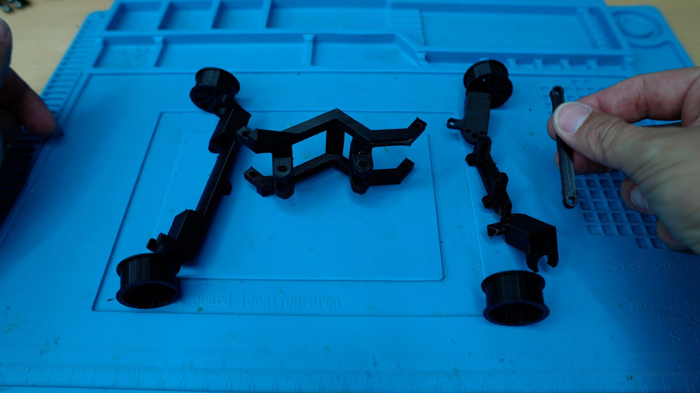 MRC24 - 3d Printed Micro RC Rock Crawler : 8 Steps (with Pictures ...