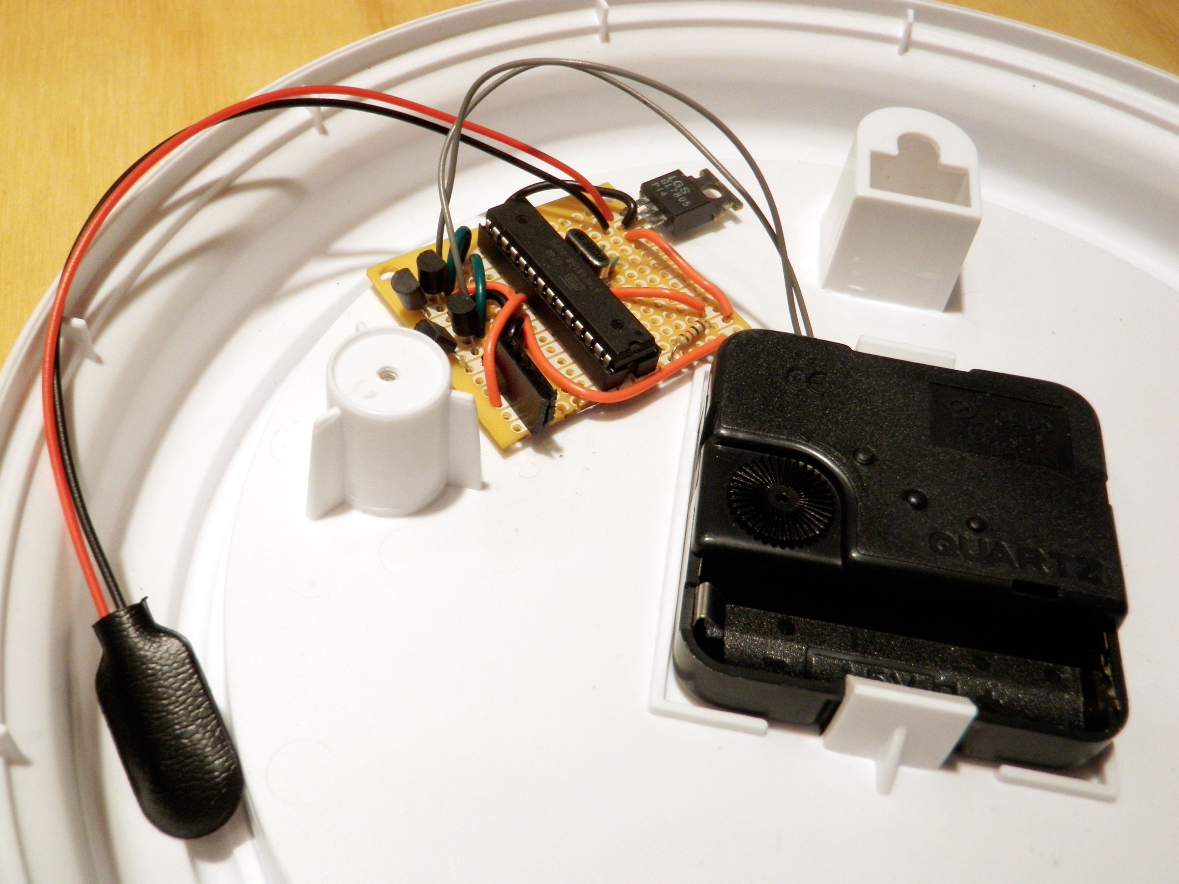 Lunchtime Clock : 9 Steps (with Pictures) - Instructables