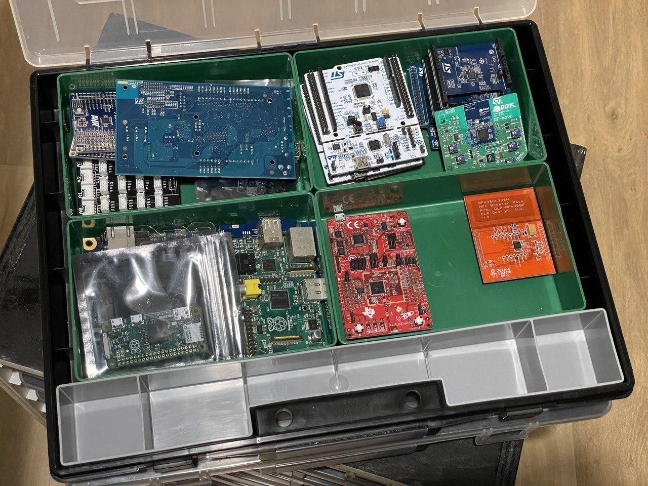 The (almost) Perfect Rack Organizer for Electronic Components and Other ...