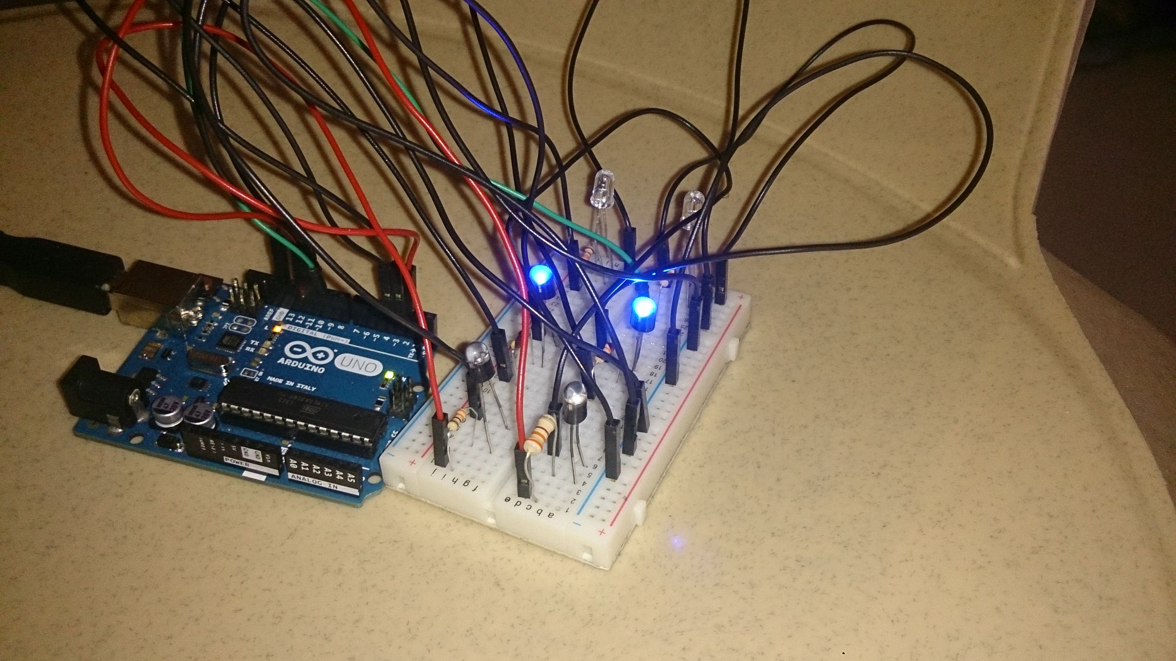 Traffic Management System Using Arduino : 3 Steps - Instructables