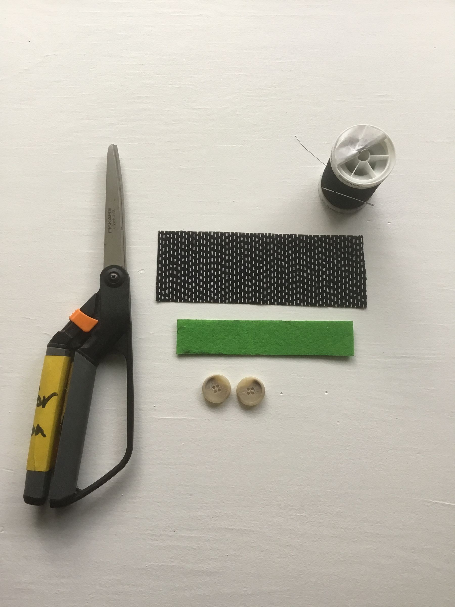 Easy to Sew Cloth Ear Saver : 8 Steps (with Pictures) - Instructables