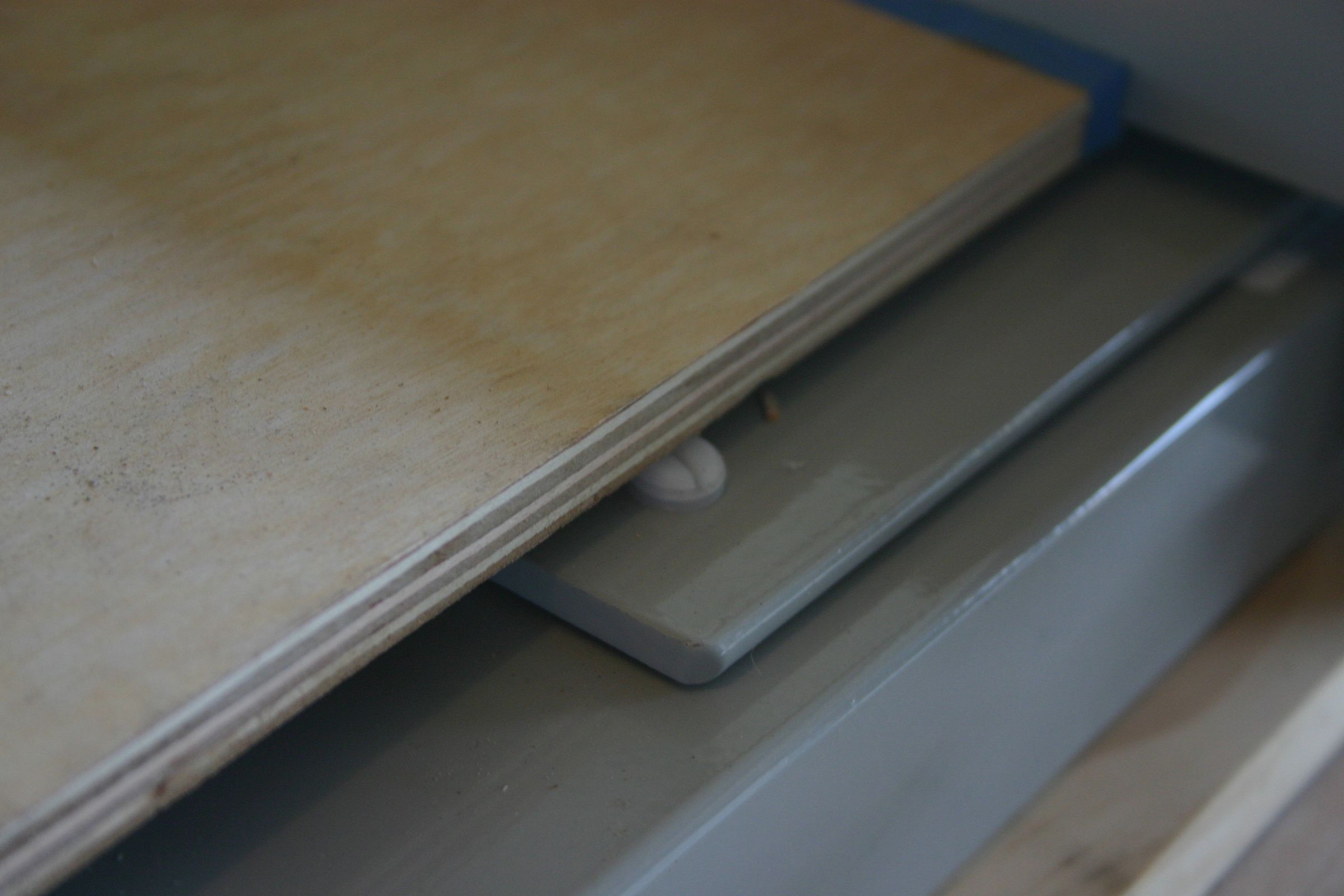 Retrofitting a Delta T2 Fence to a Craftsman Table Saw : 7 Steps ...