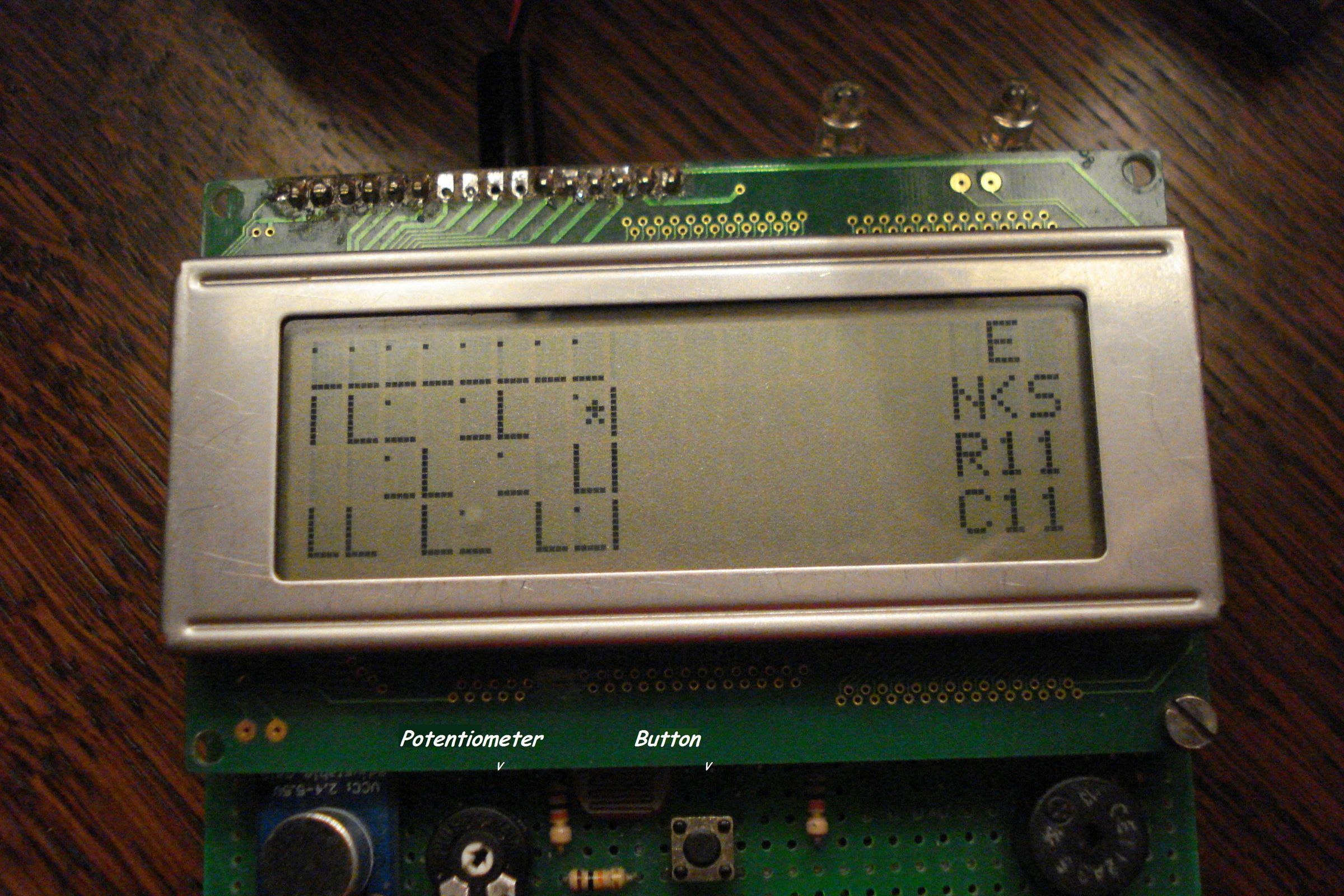 Ariadne - a 1st Person Maze on a 16x2 LCD - Instructables