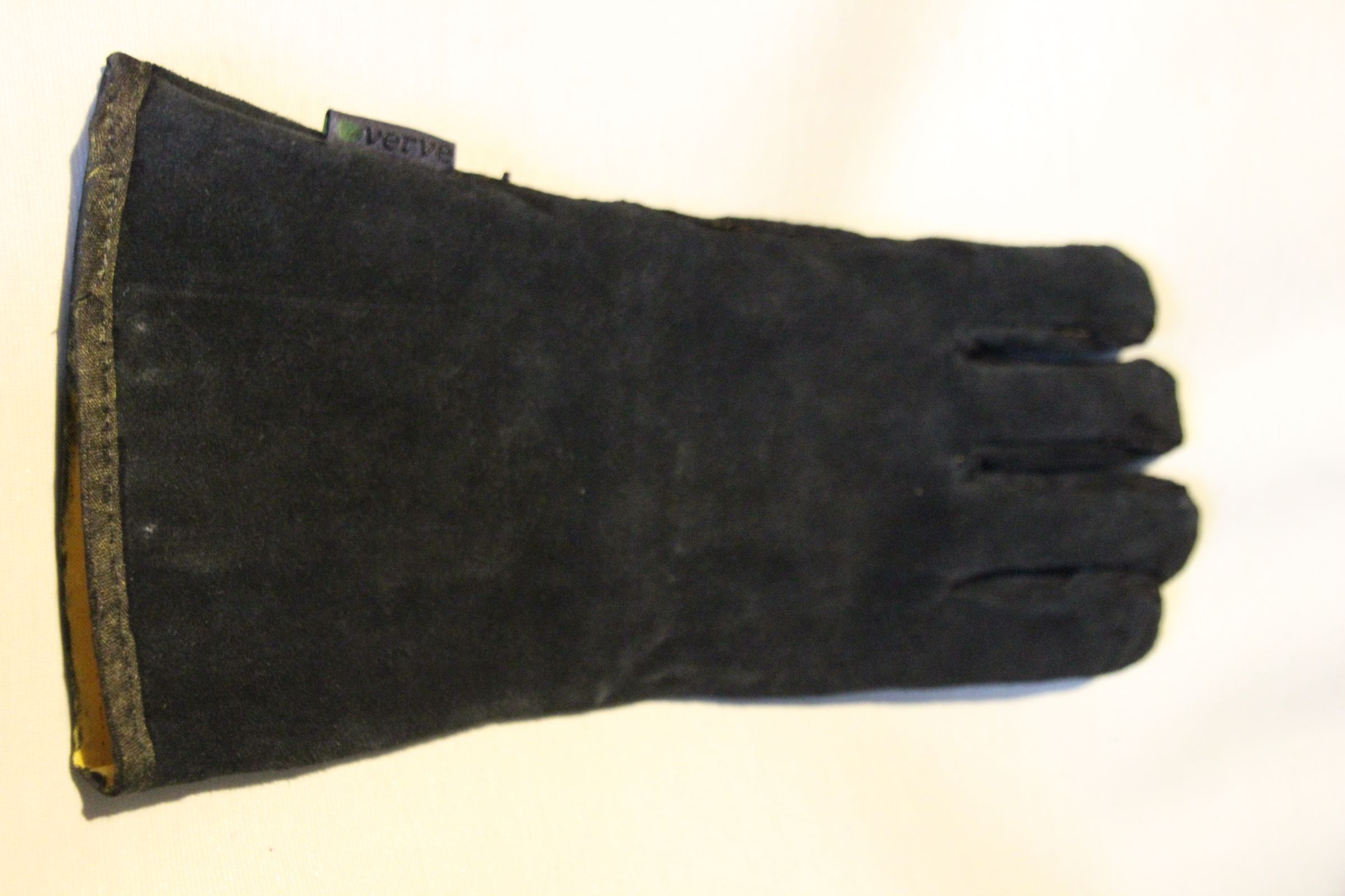 Ring Wraith Gauntlets : 9 Steps (with Pictures) - Instructables