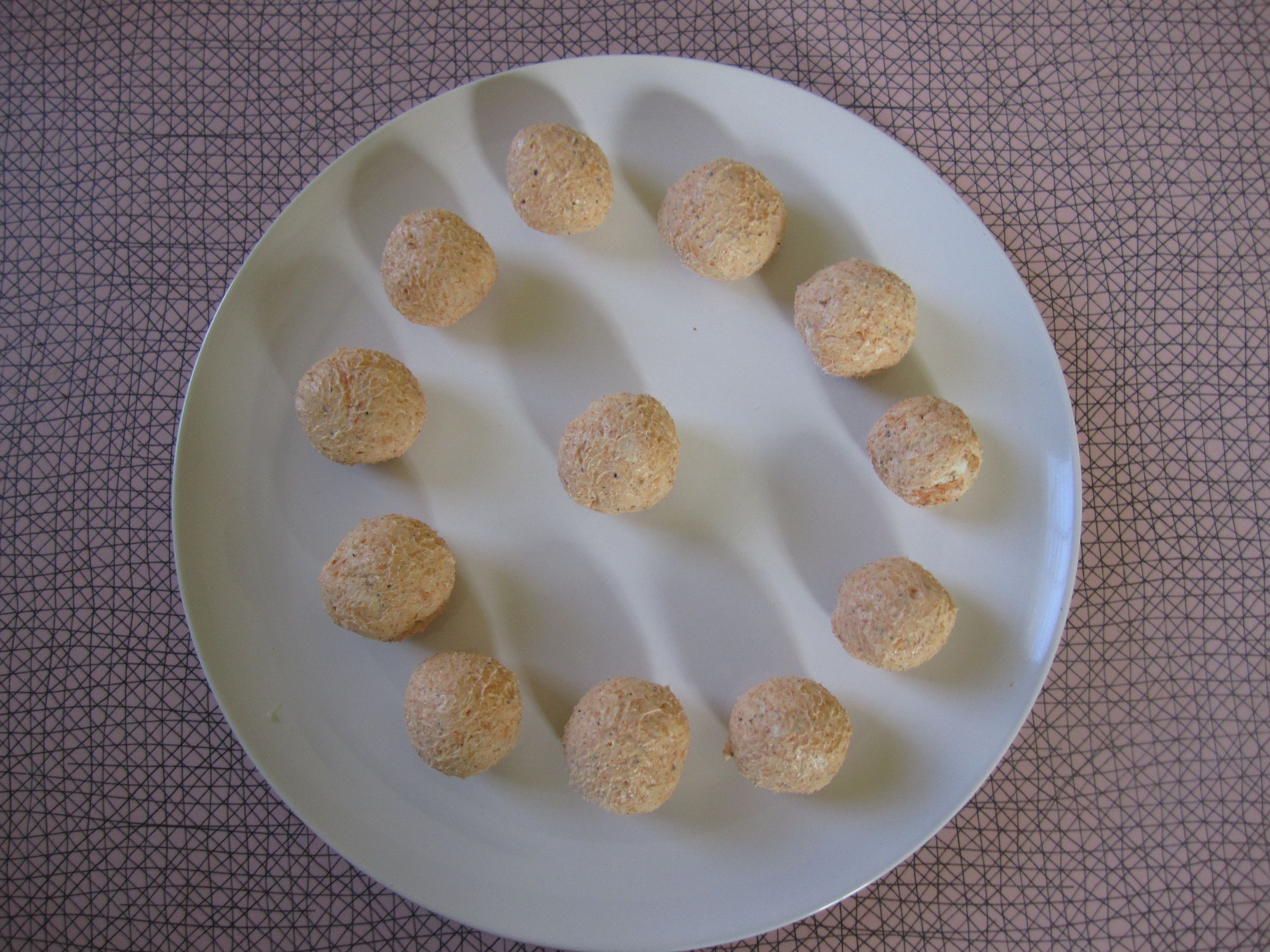 Mini Cheese Balls : 5 Steps (with Pictures) - Instructables