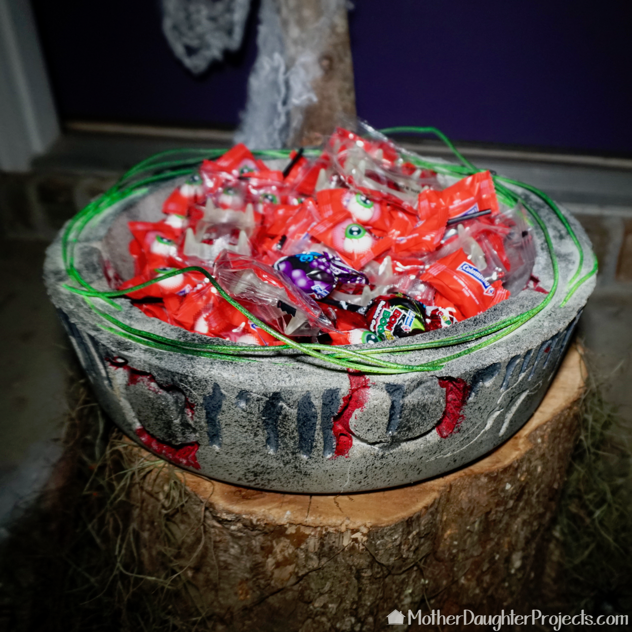 Concrete Halloween Candy Bowl : 6 Steps - Instructables