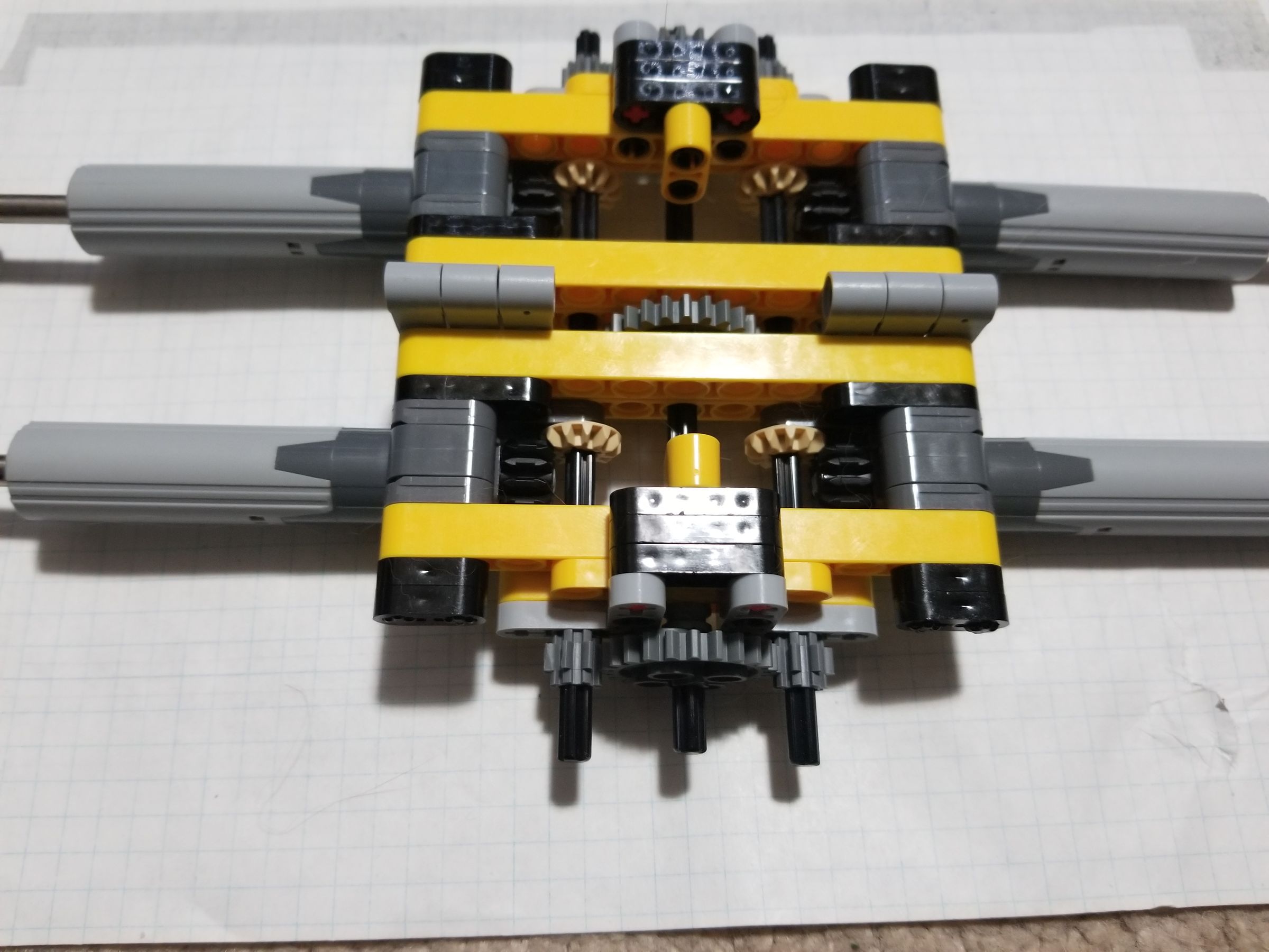 Lego Technic Back to Back Double Actuator Build : 9 Steps (with ...
