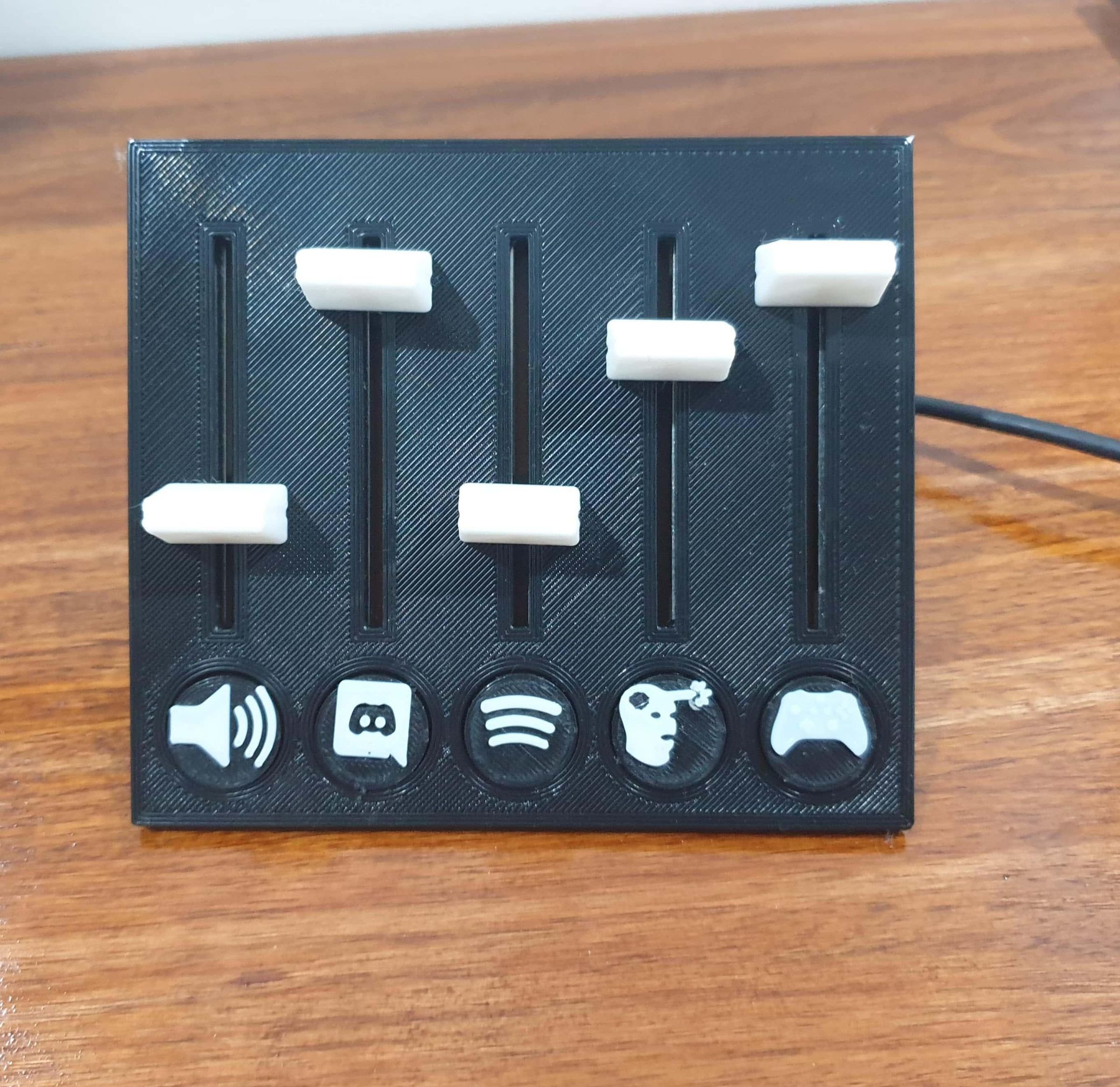 Deej Box - 5 Sliders : 8 Steps (with Pictures) - Instructables