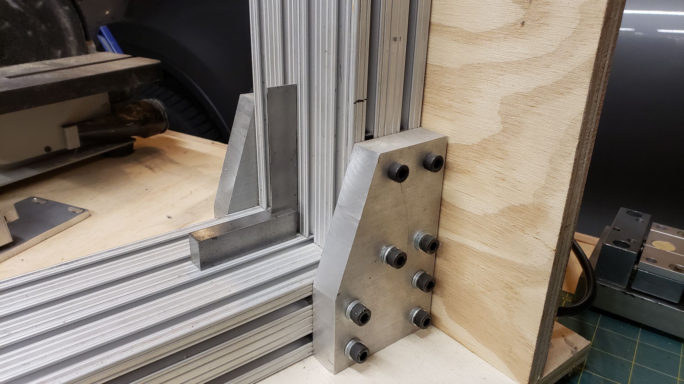Benchtop Micro Milling Machine : 7 Steps (with Pictures) - Instructables