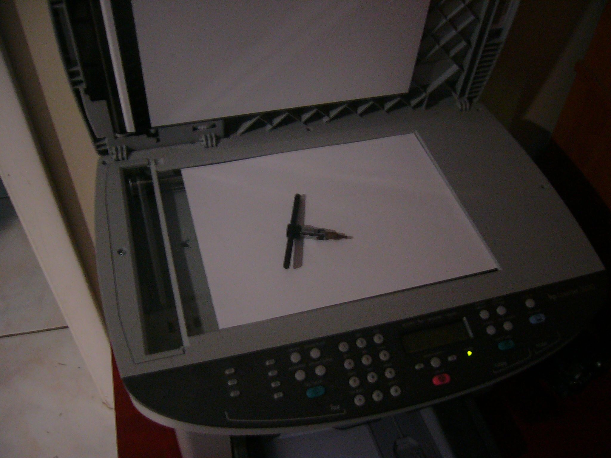 Cleaning the Underside of an HP's Scanner Glass : 4 Steps - Instructables