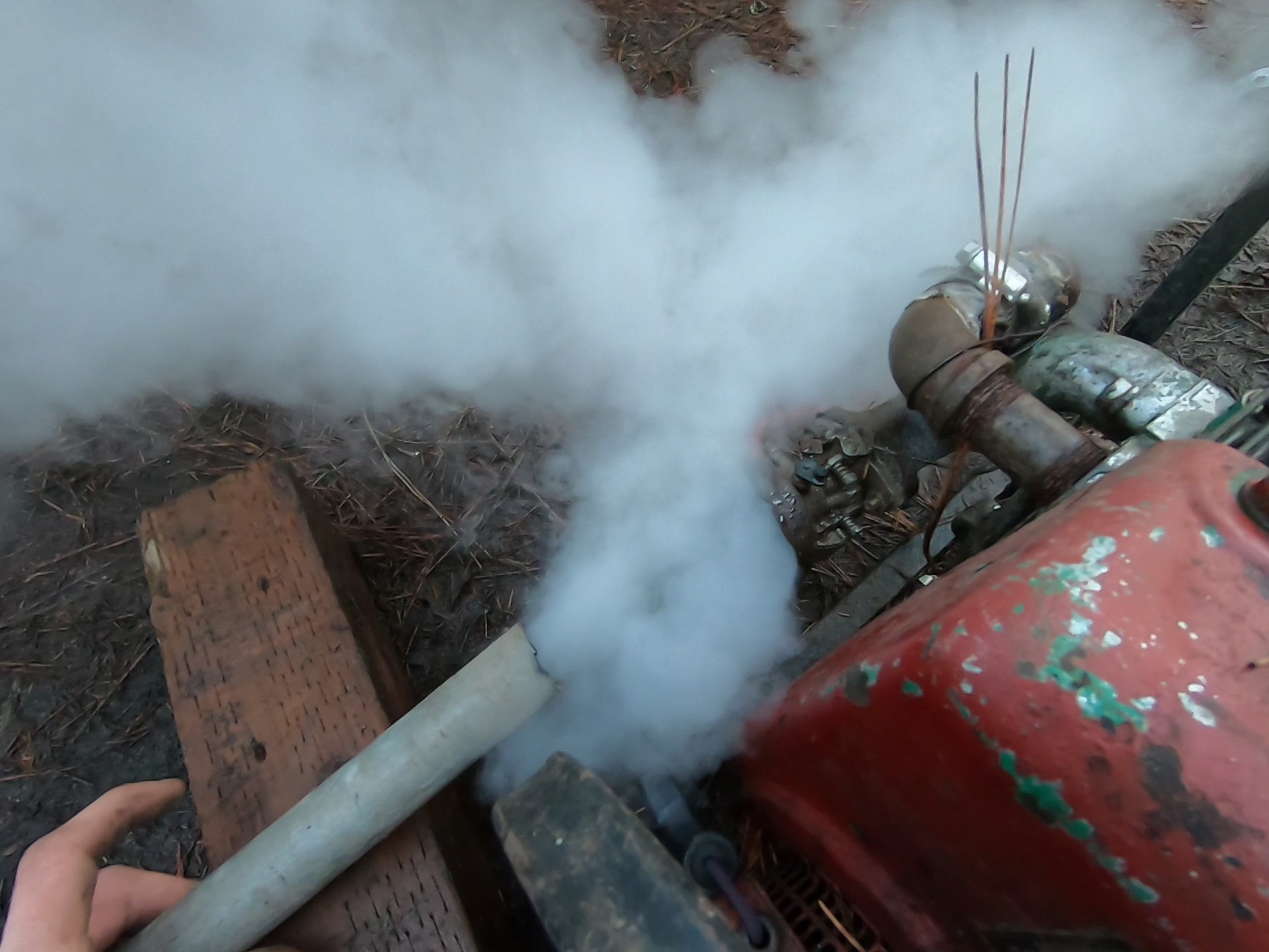 Using Wood to Fuel a Generator! (How to Build a Wood Gasifier W ...