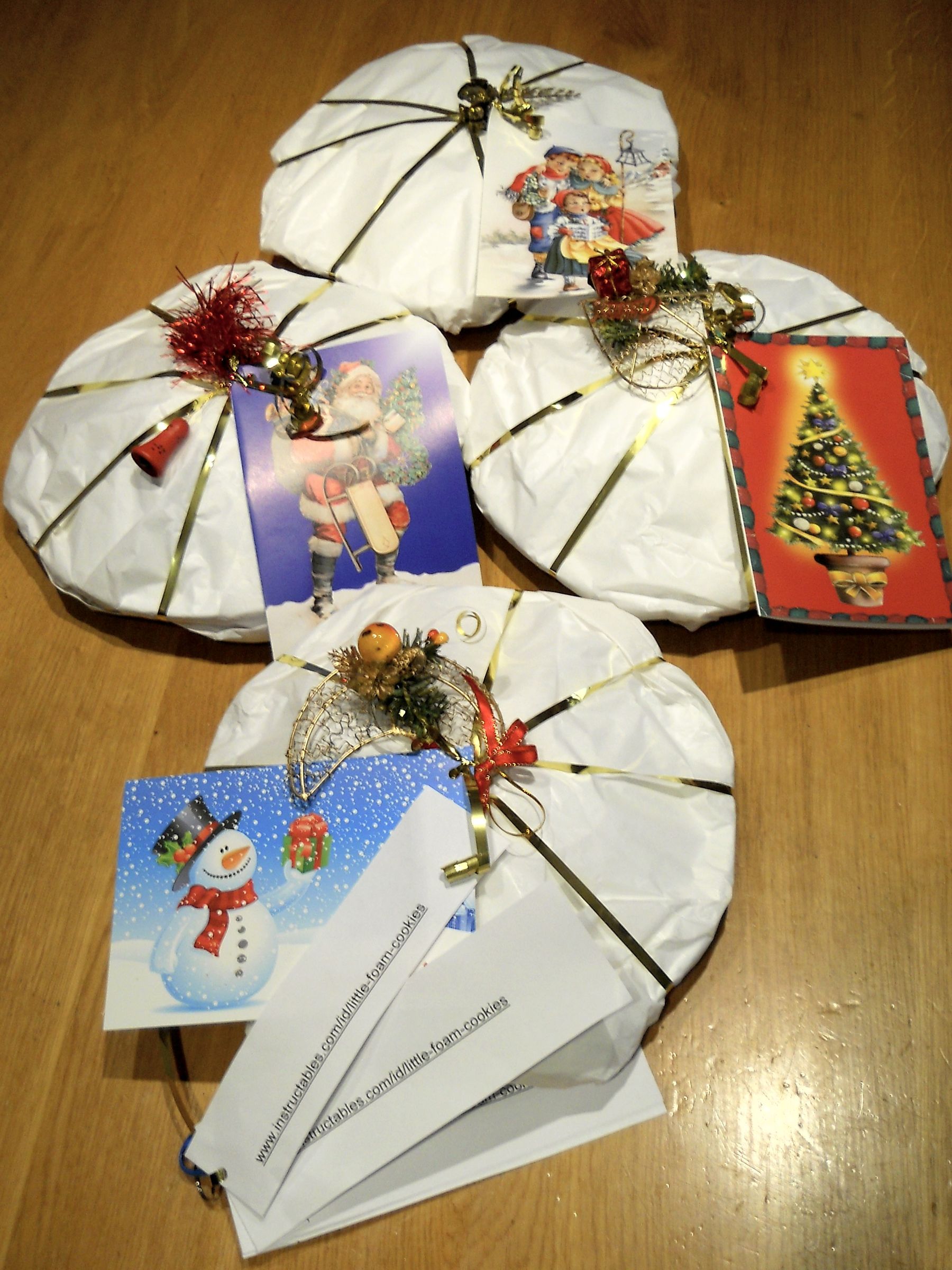 Little Foam Cookies - Aunt Mary's Old Recipe : 4 Steps (with Pictures ...