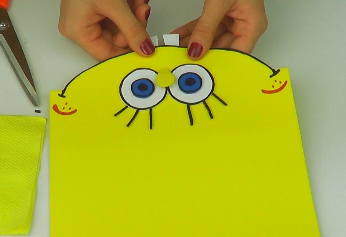 How to Make Foam Crafts / SpongeBob SquarePants Tissue Holder Tutorial ...