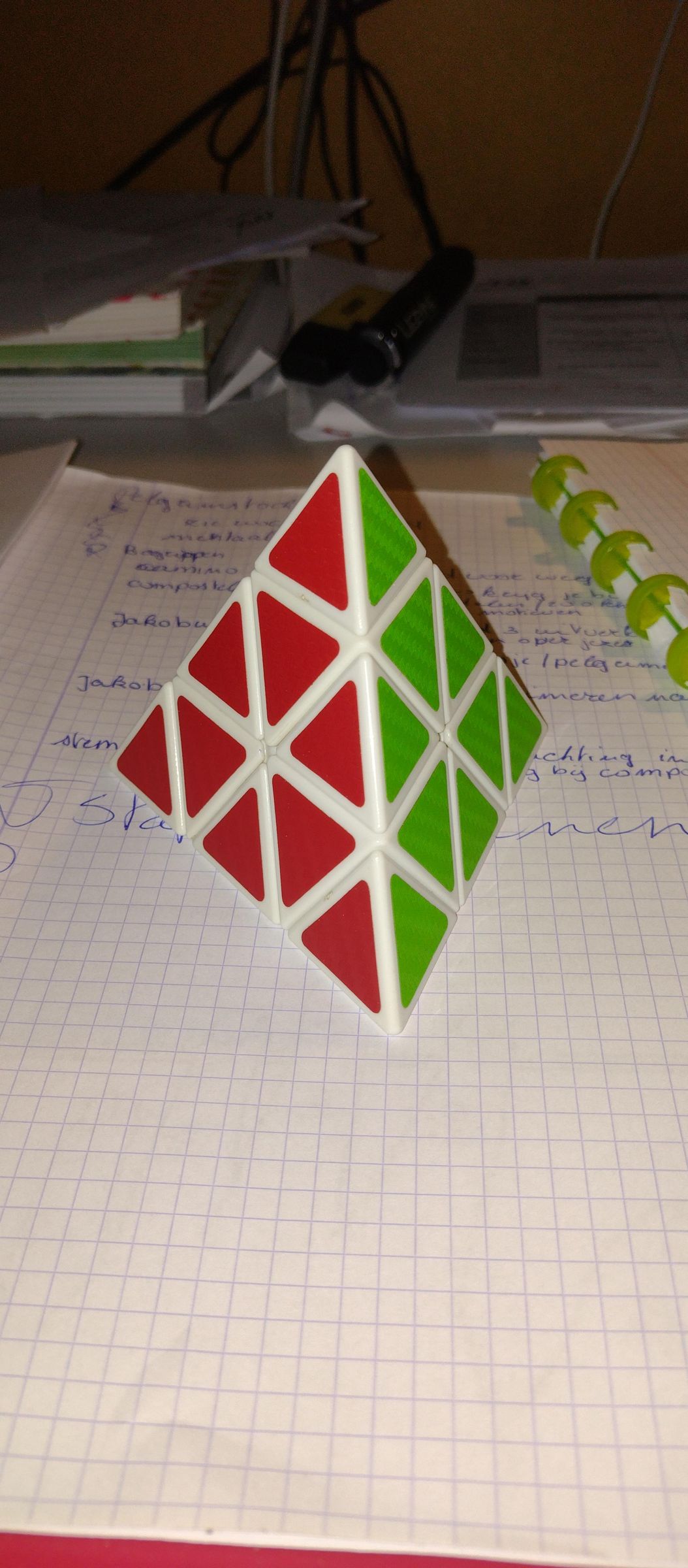 How to Solve a Pyraminx : 4 Steps - Instructables