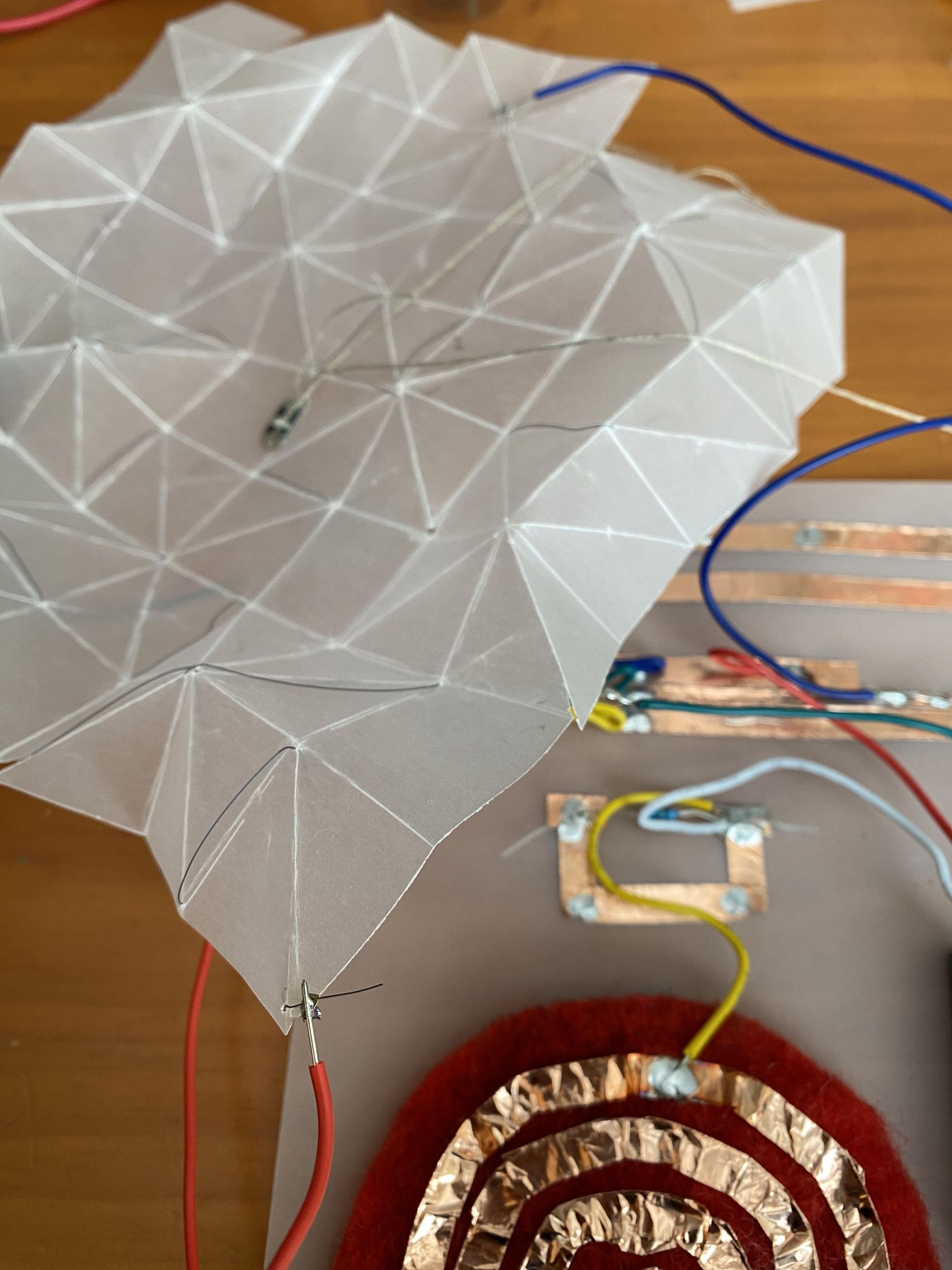 Shape Shifting Origami Desk Light: a Framework : 5 Steps (with Pictures ...