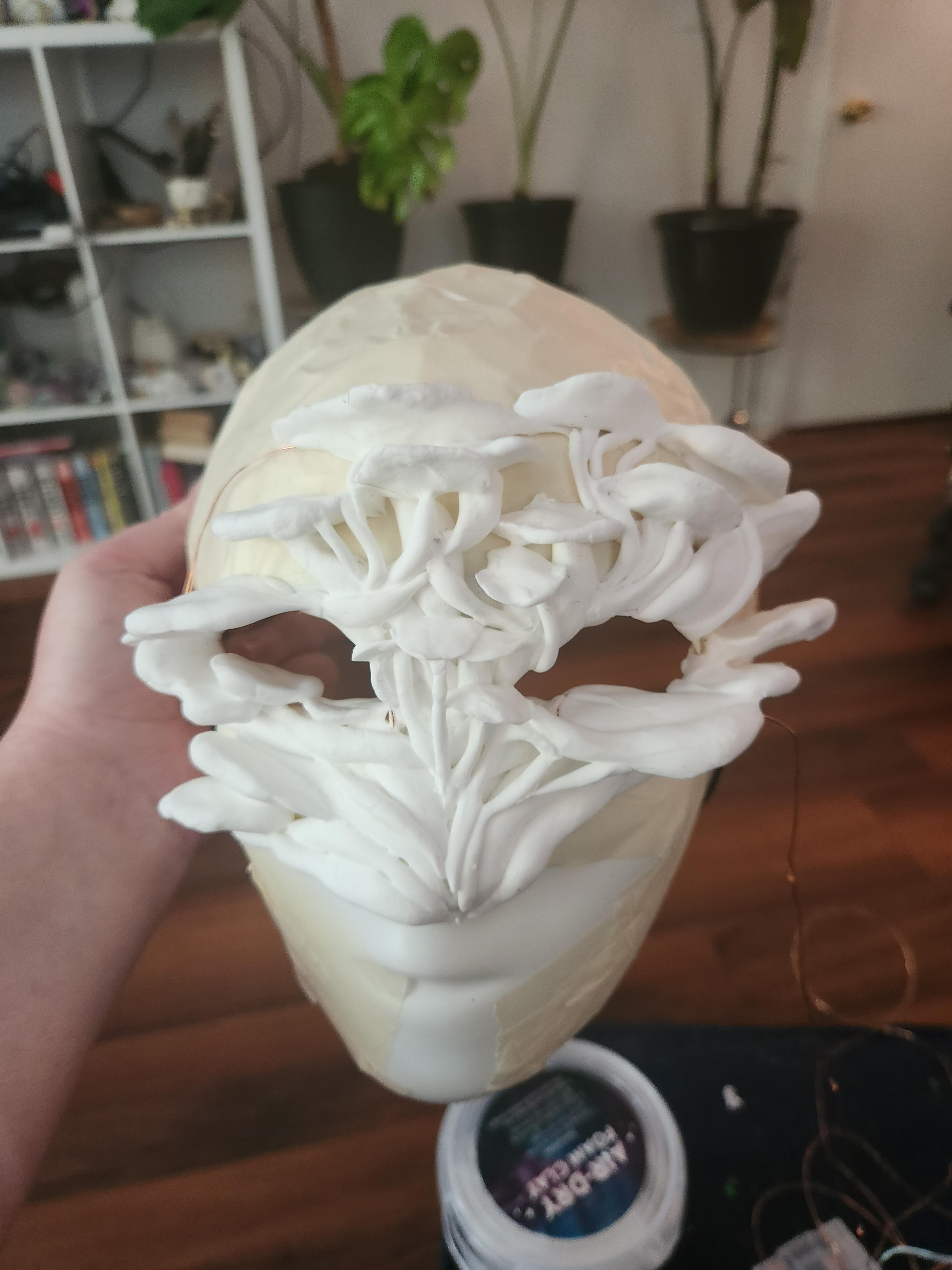 The Last of Us Clicker Mask : 13 Steps (with Pictures) - Instructables