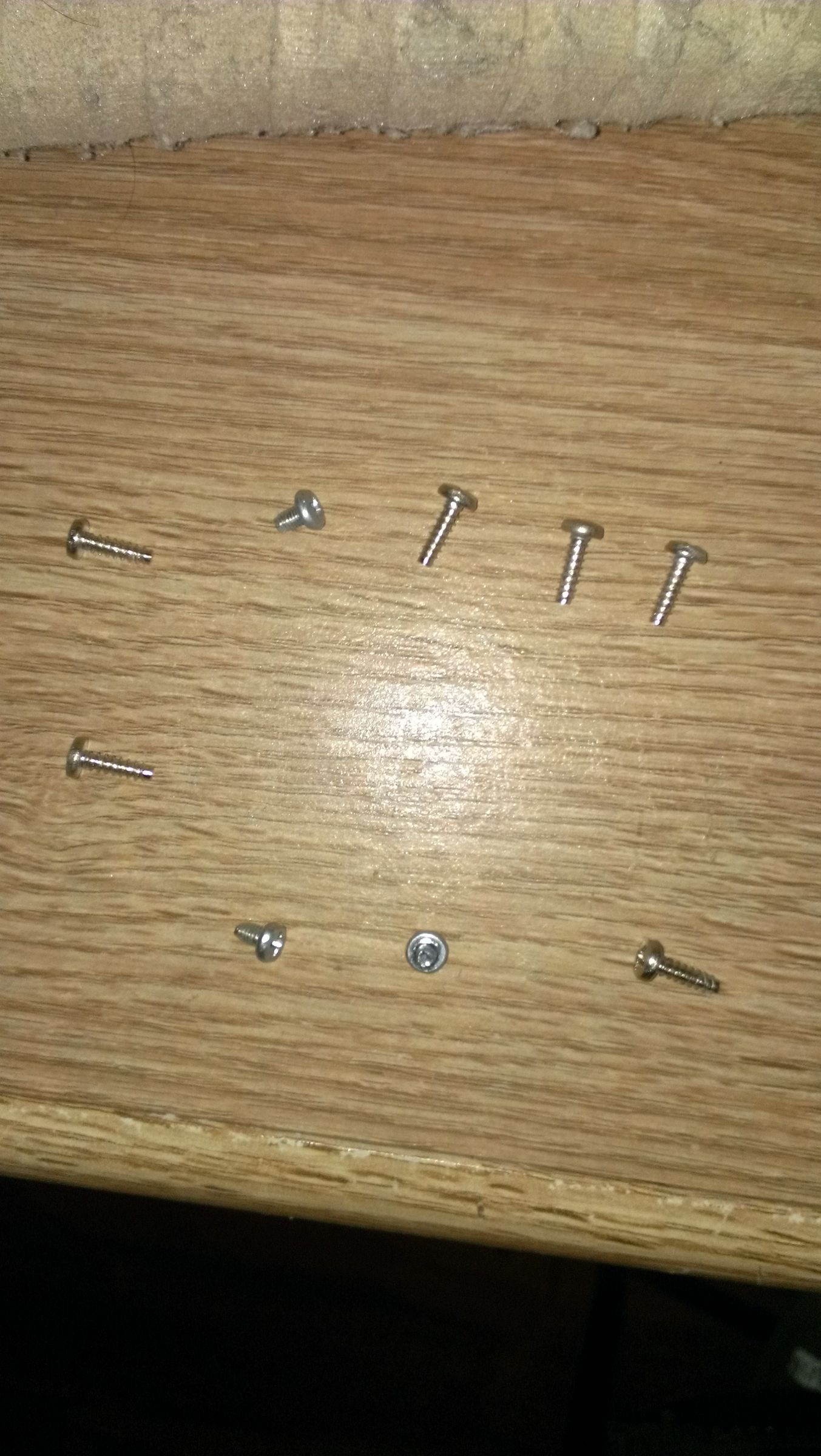 How to Fix a Broken Monitor : 3 Steps - Instructables