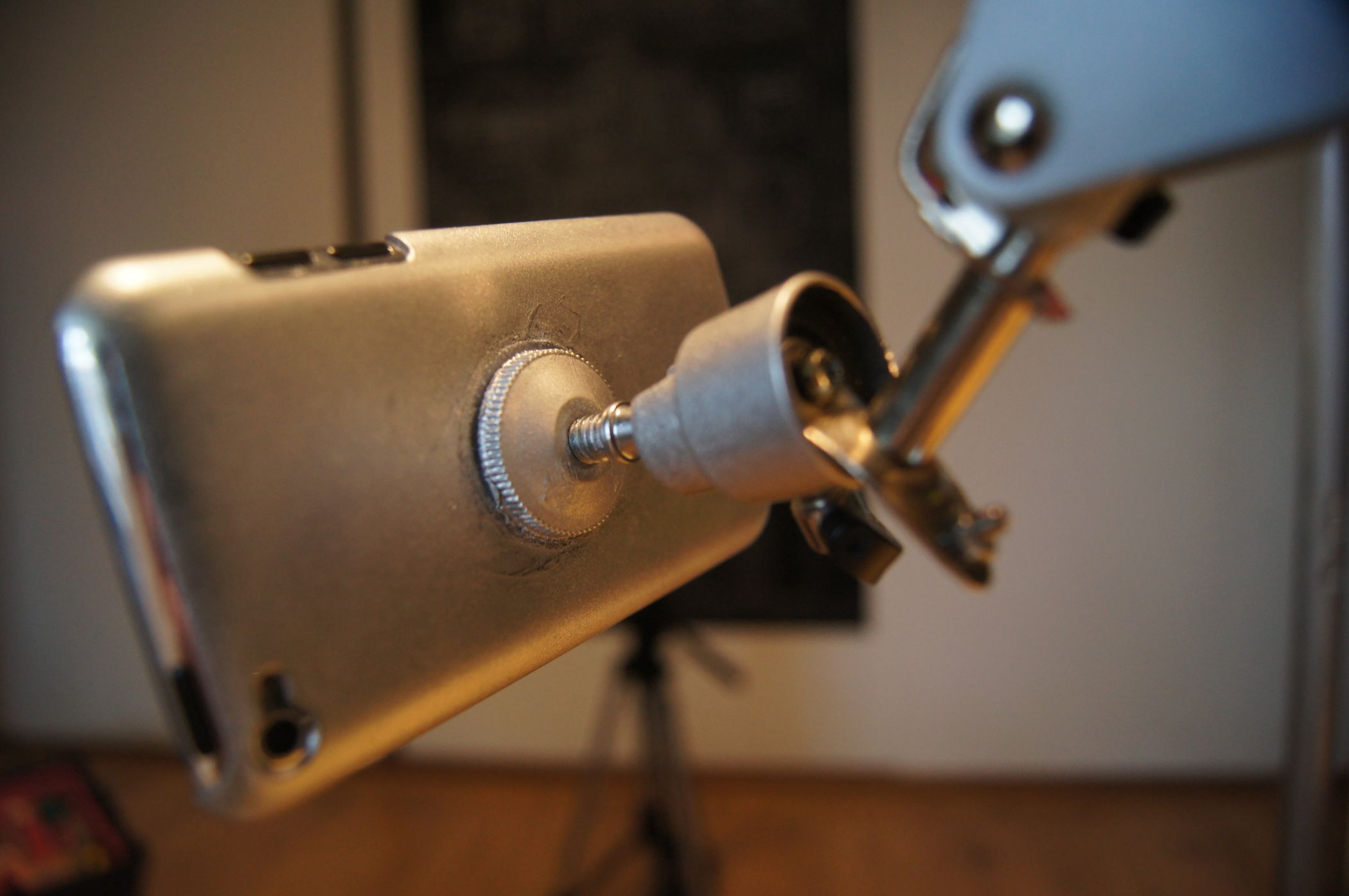 Ipod Touch / Iphone Holder DIY - Instructables