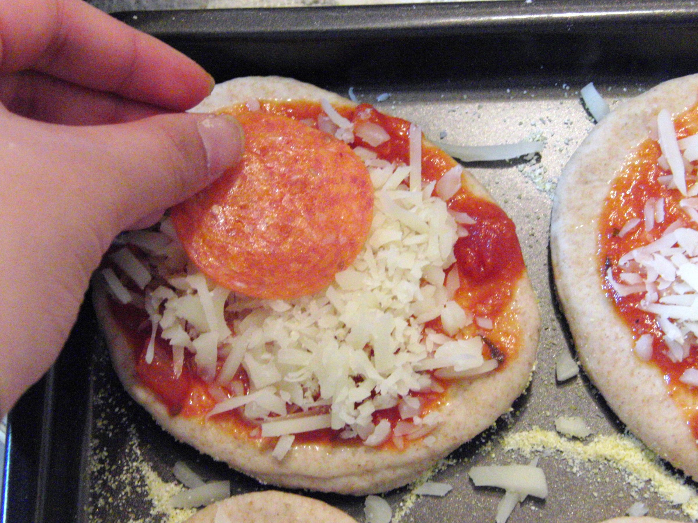 Mini Pac-Man Pizza Bites : 7 Steps (with Pictures) - Instructables