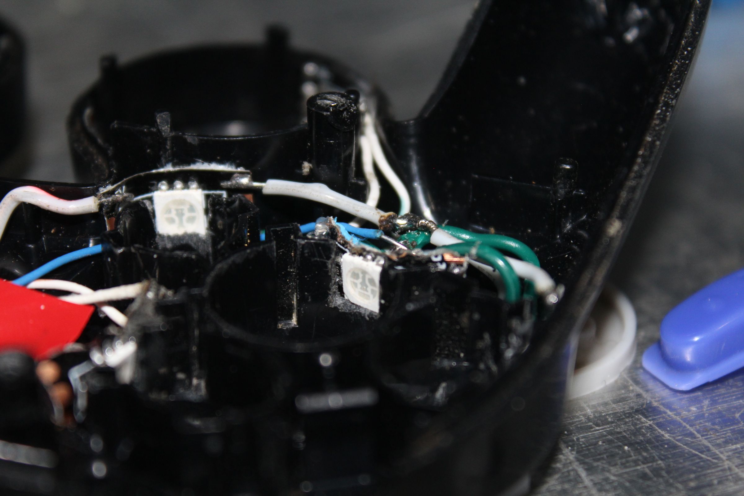 Gamecube Controller LED Mod : 8 Steps (with Pictures) - Instructables