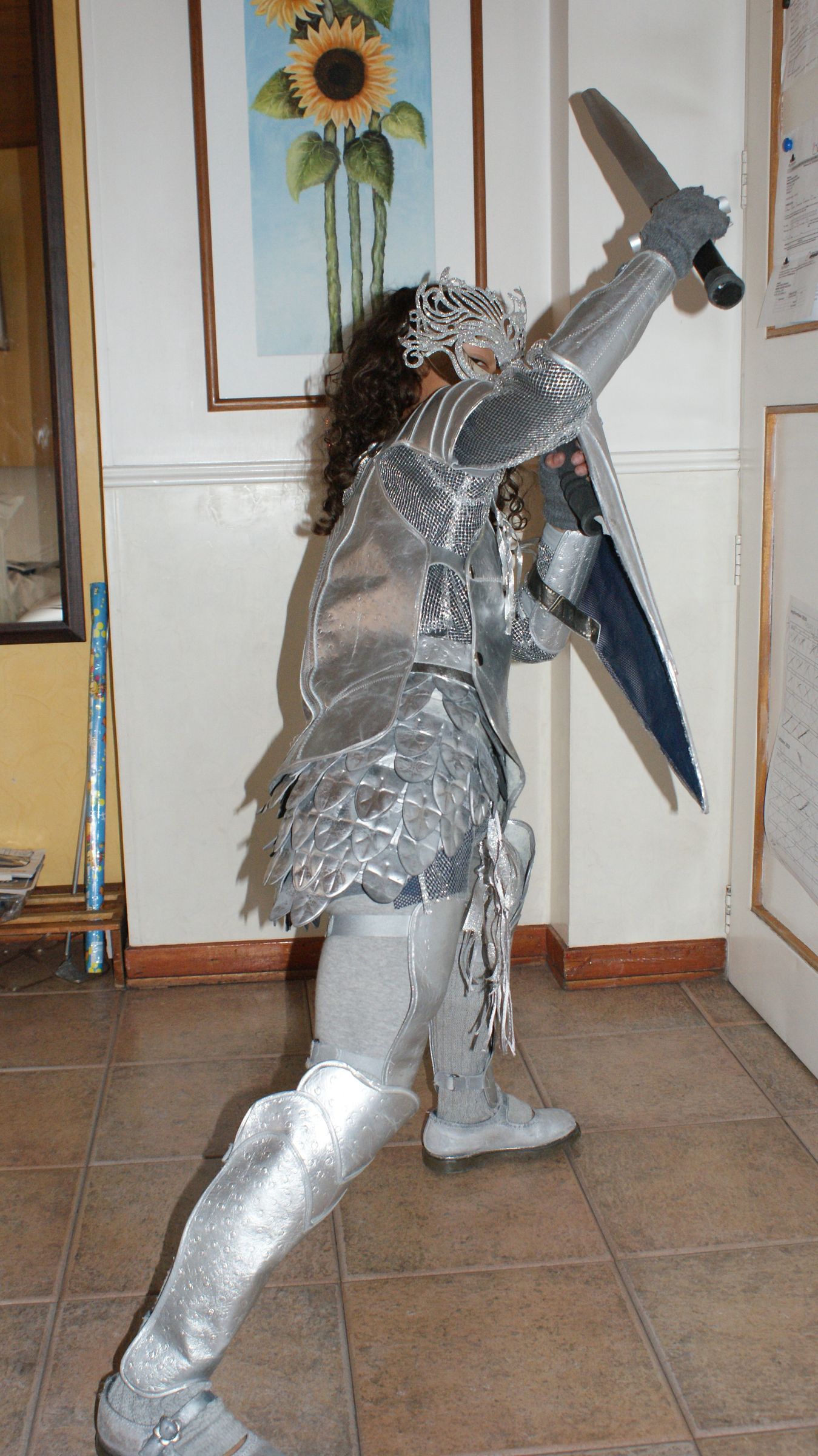 Alice in Wonderland Costume - Armor Medieval : 6 Steps (with Pictures ...