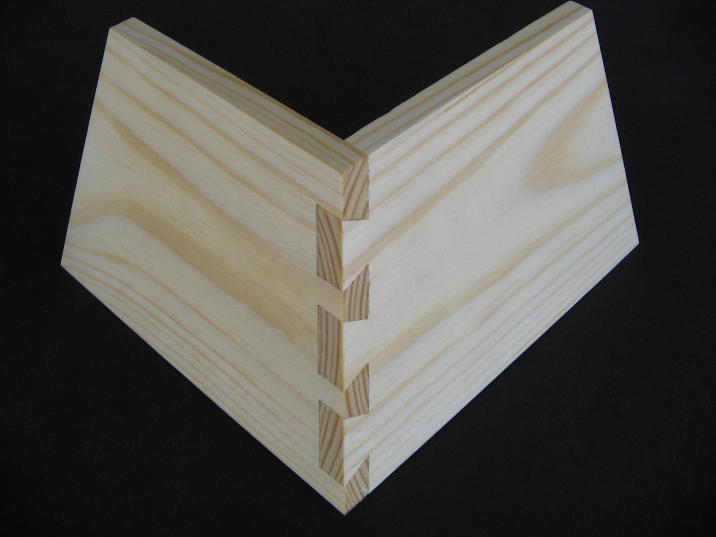 Double Bevel Dovetails by Hand : 15 Steps (with Pictures) - Instructables