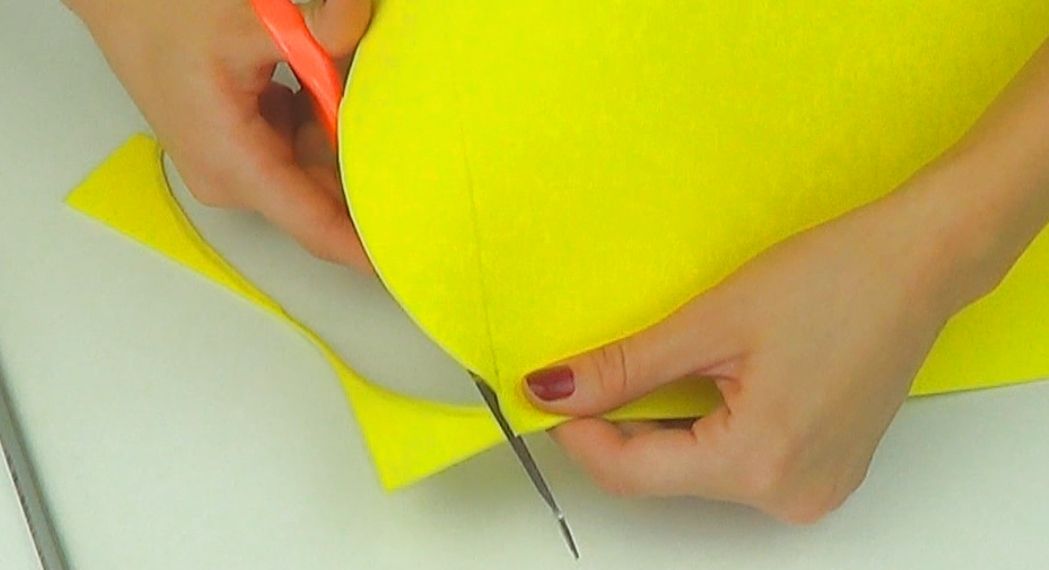How to Make Foam Crafts / SpongeBob SquarePants Tissue Holder Tutorial ...