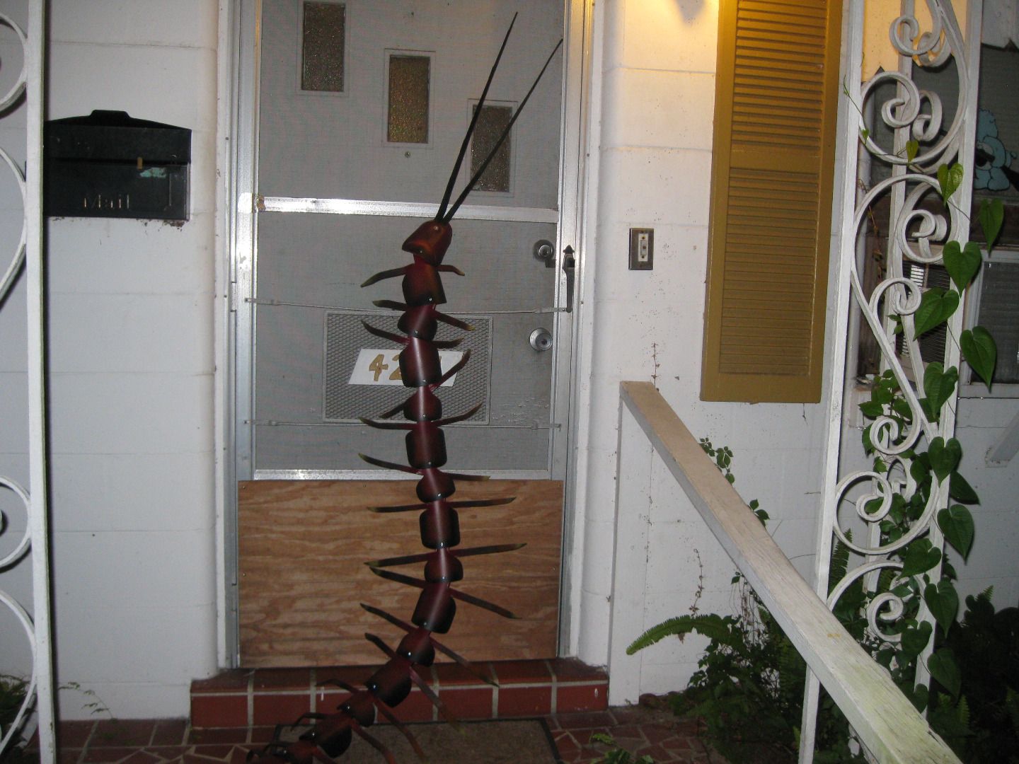 Giant PVC Centipede- 10 Feet of Nightmare Fuel : 7 Steps (with Pictures ...