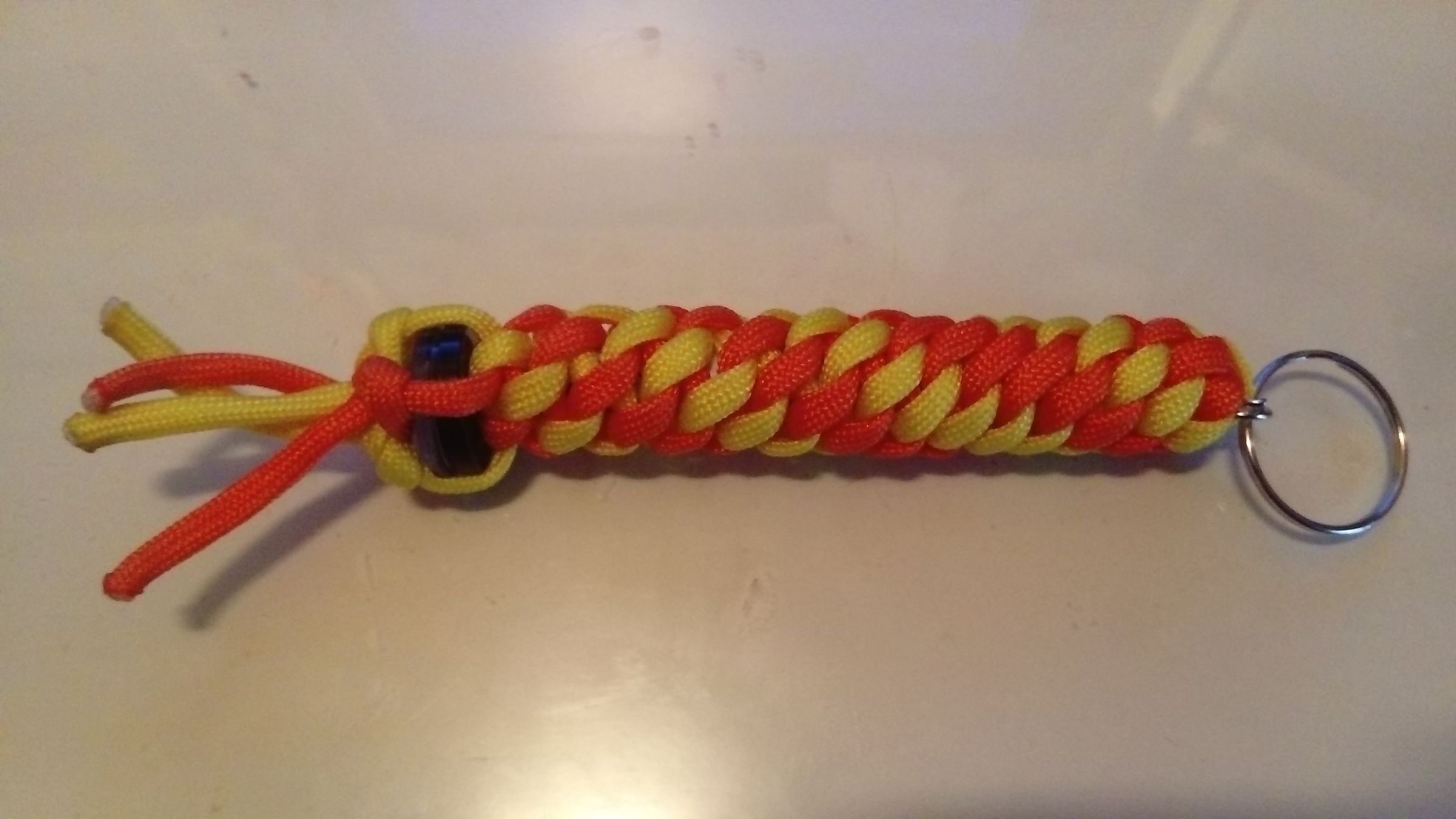 Paracord Cache Keychain! : 6 Steps (with Pictures) - Instructables
