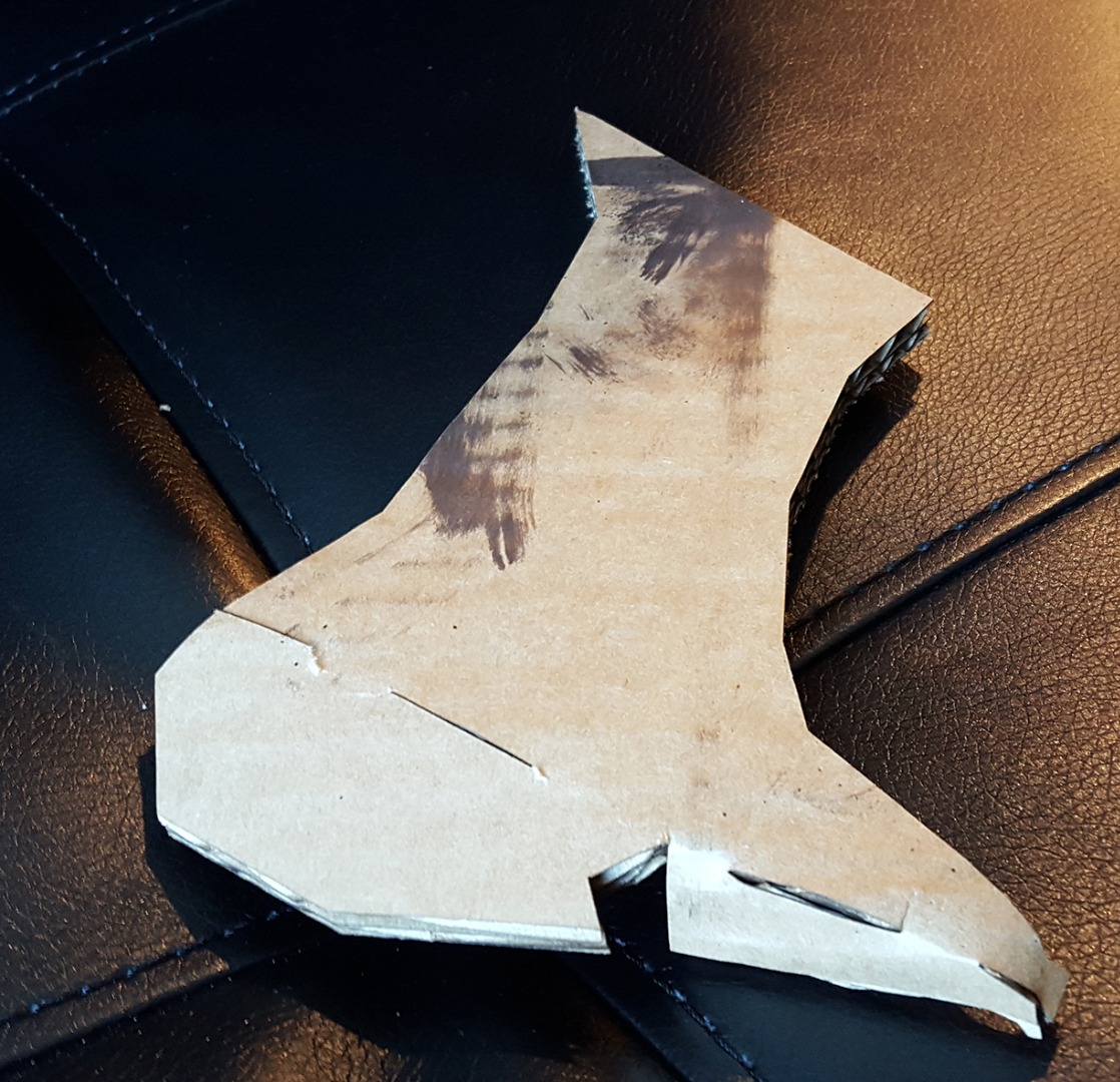 DIY Hawk Helmet : 10 Steps - Instructables