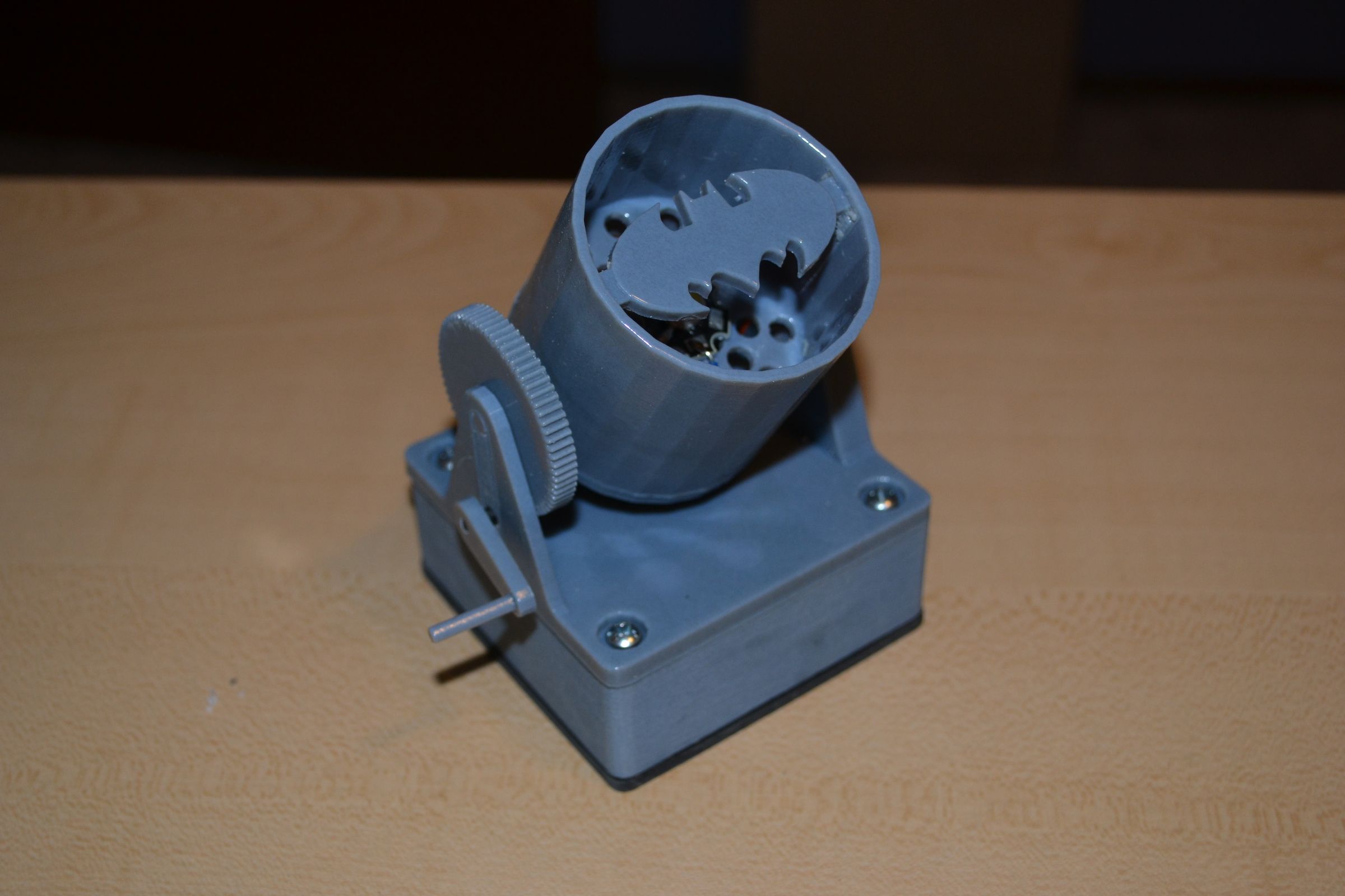 Miniature Bat Signal, Mk. I : 5 Steps (with Pictures) - Instructables