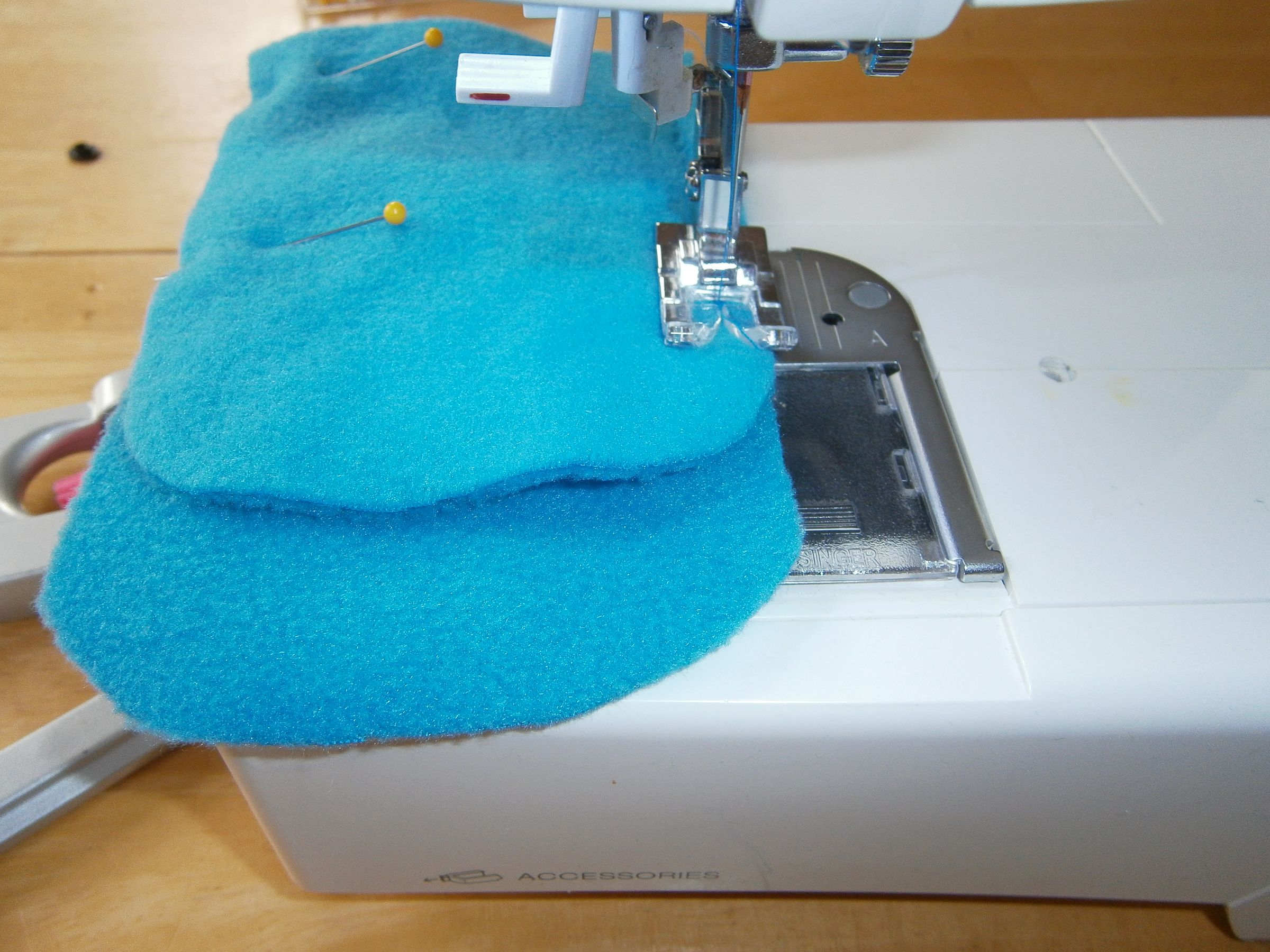 Monster Mittens : 18 Steps (with Pictures) - Instructables