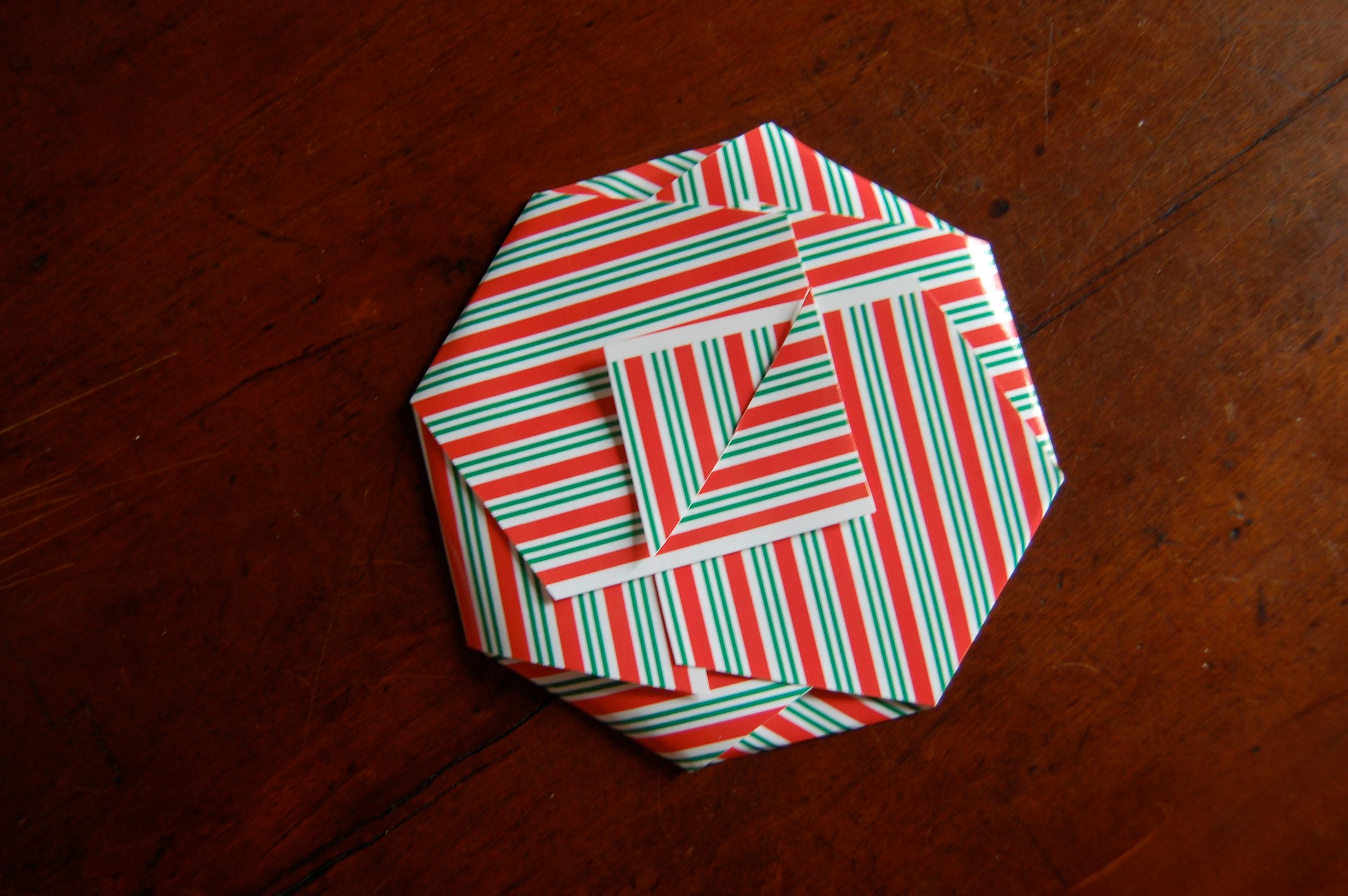 Customize This Simple Paper CD Cover : 5 Steps - Instructables
