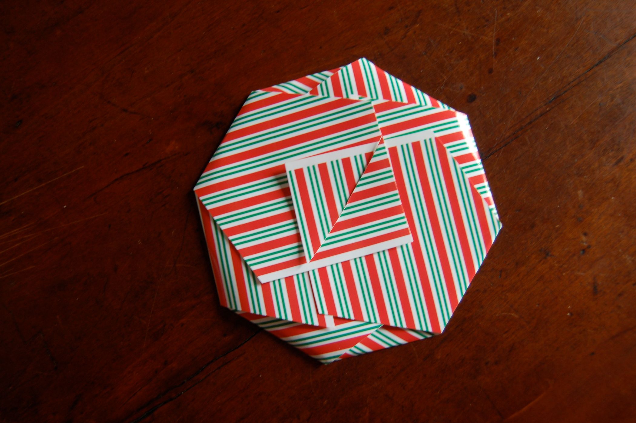 Customize This Simple Paper CD Cover : 5 Steps - Instructables
