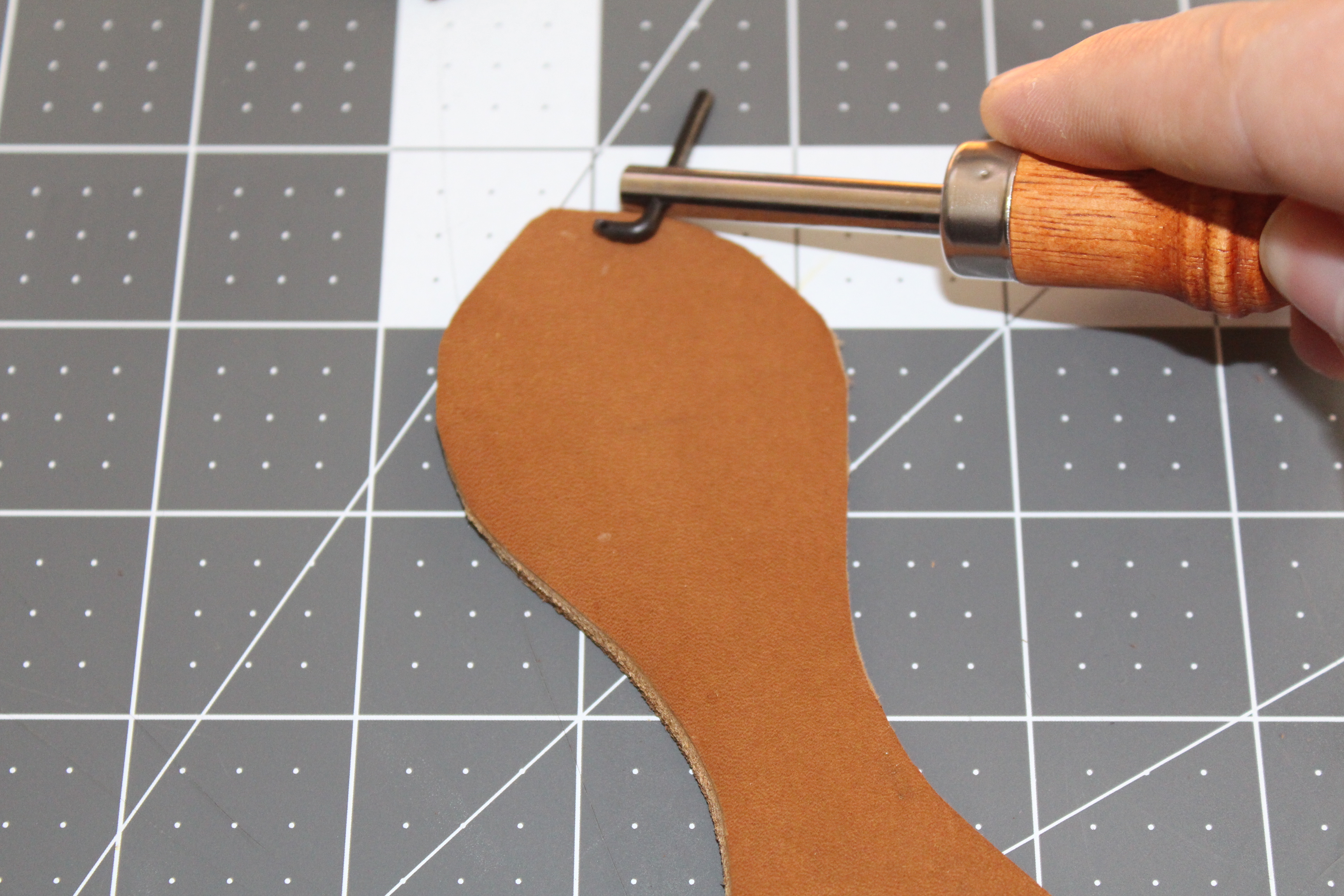 Homemade Christmas-Gift Key Fob : 10 Steps (with Pictures) - Instructables