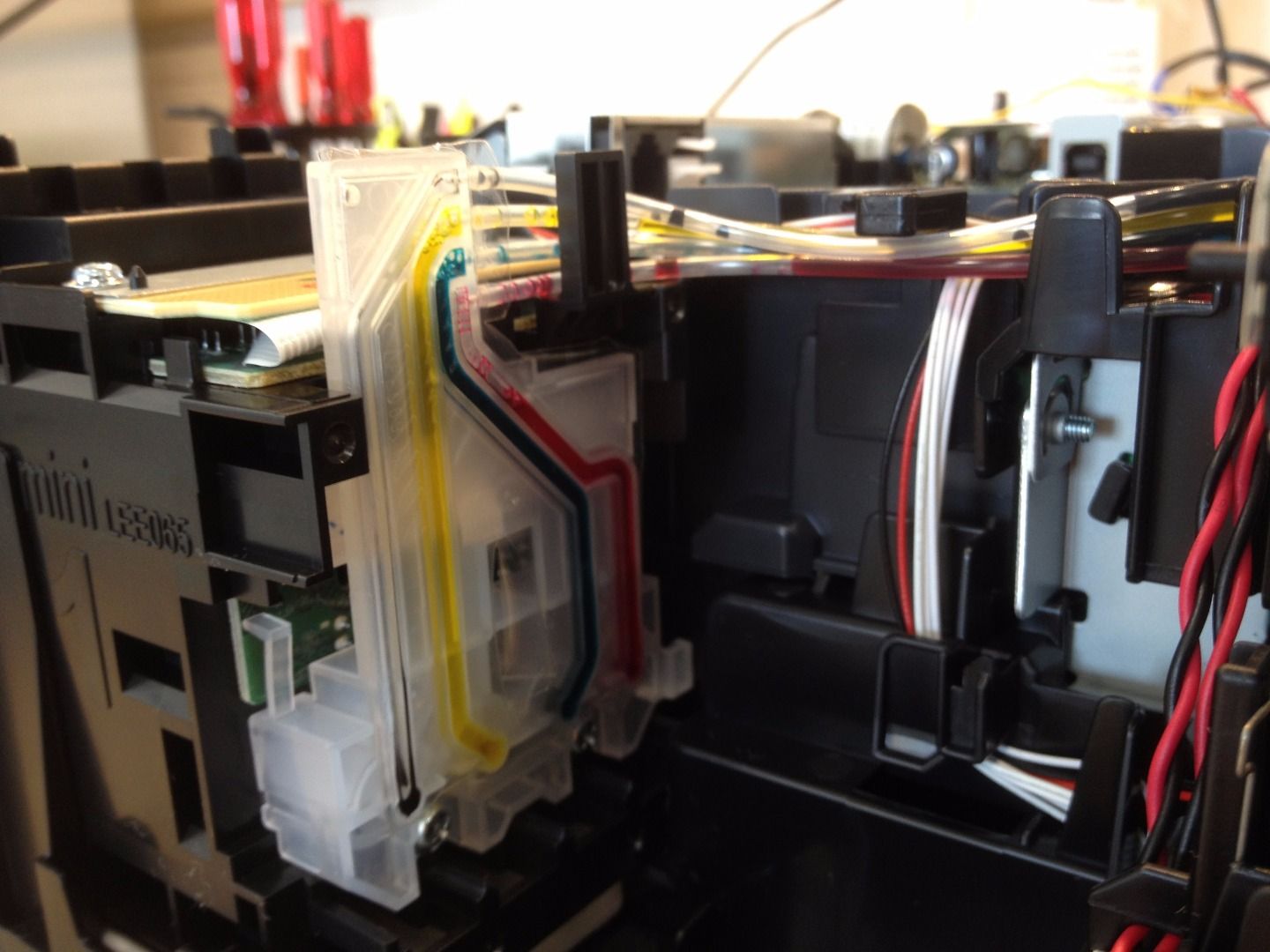 Disassembling a Brother MFC-J450DW Printer : 31 Steps - Instructables