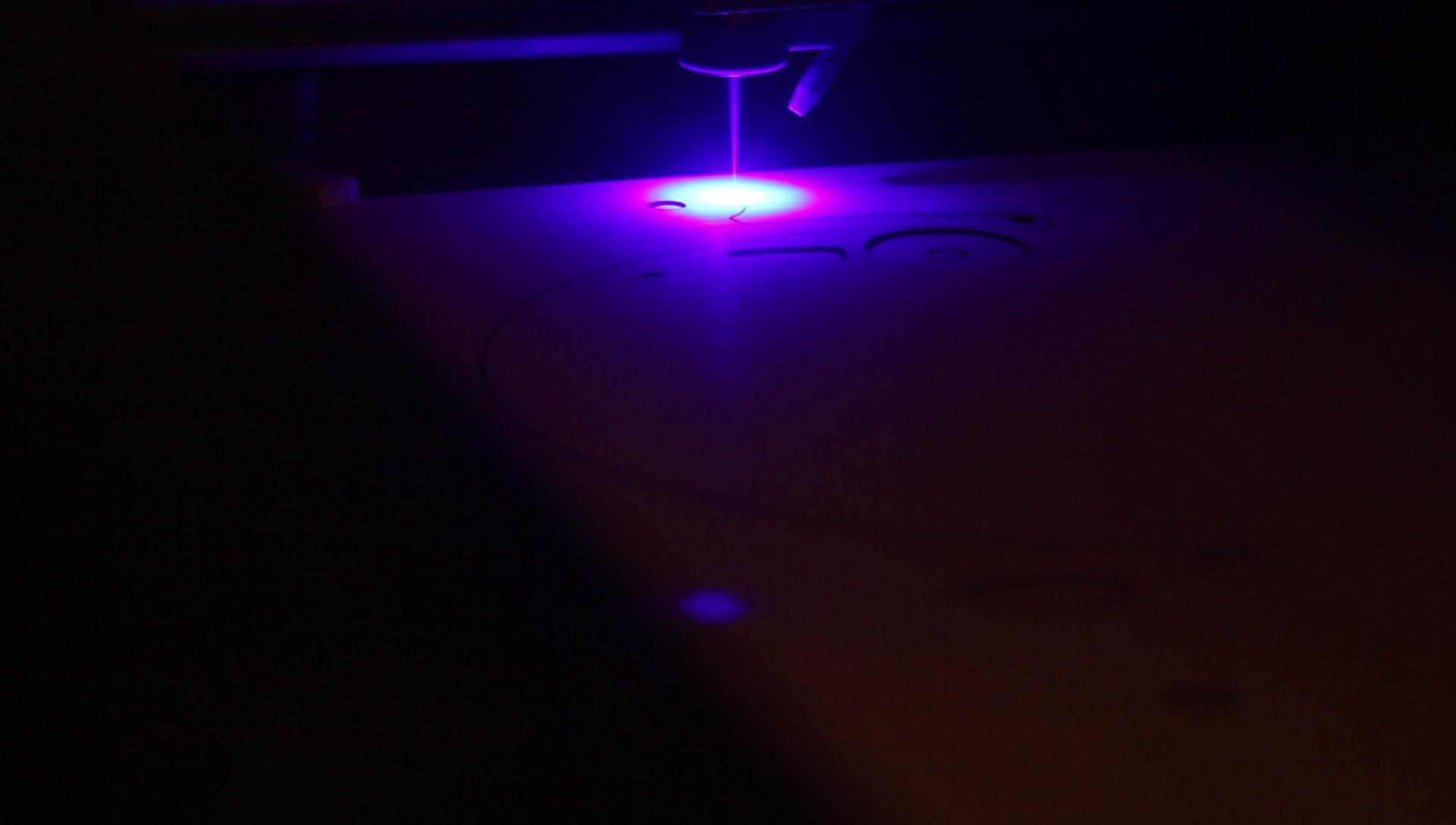 Laser Cut Adjustable Table Lamp : 10 Steps (with Pictures) - Instructables