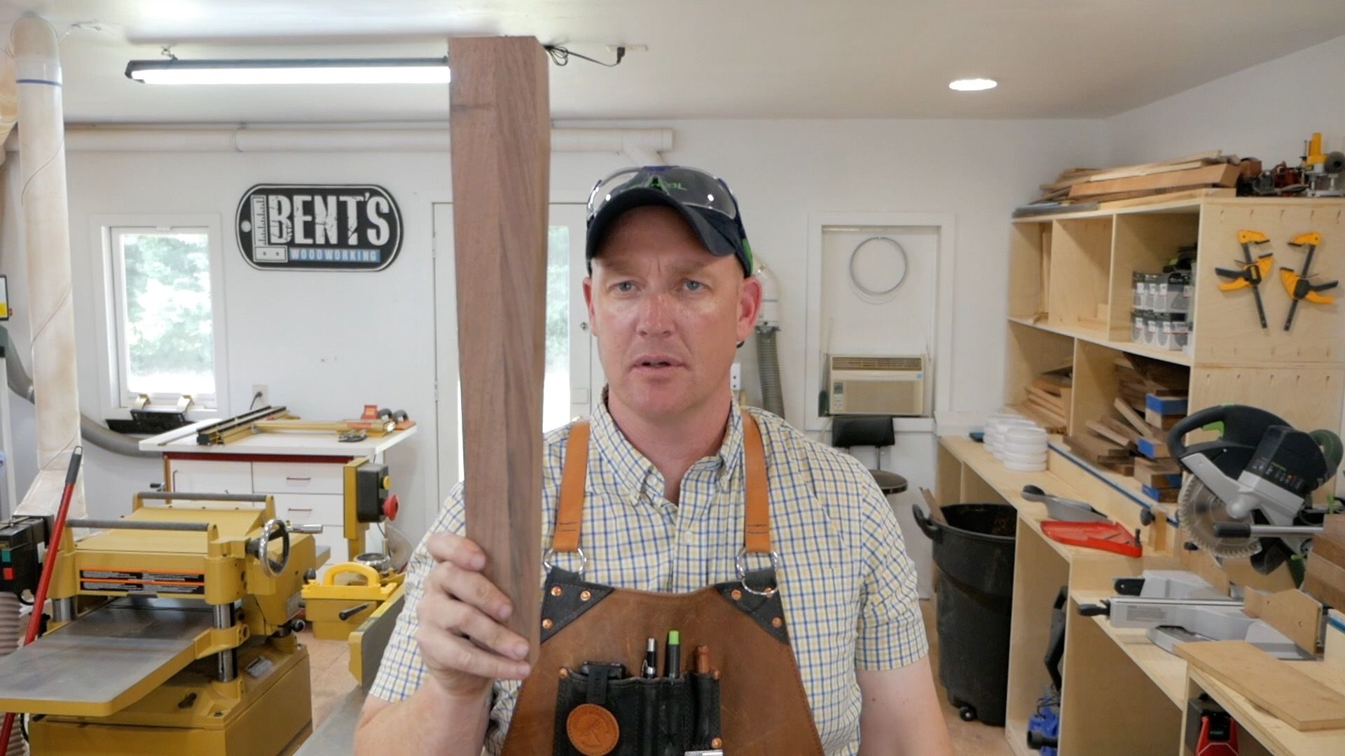 Create Perfect Tapered Legs on a Jointer : 6 Steps (with Pictures ...