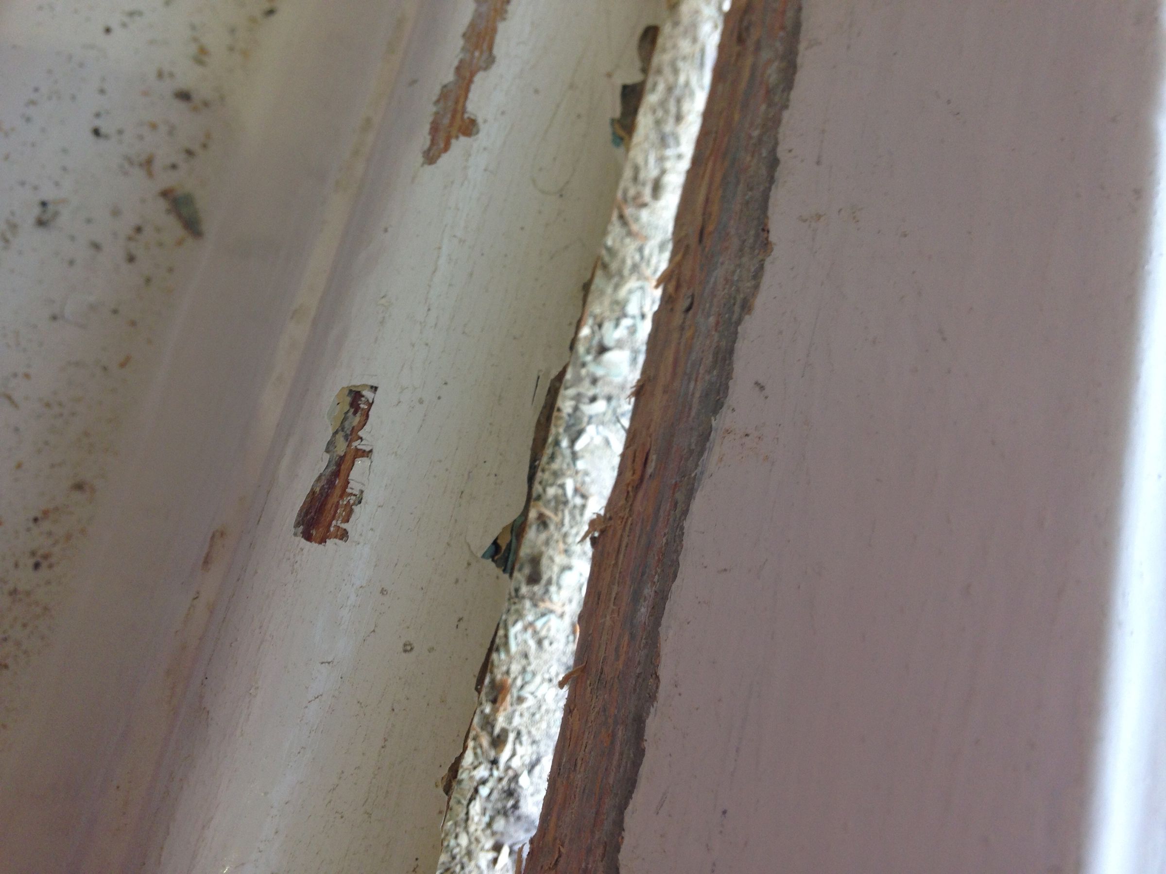 How to Ease Open a Painted Shut Sash Window : 10 Steps (with Pictures ...