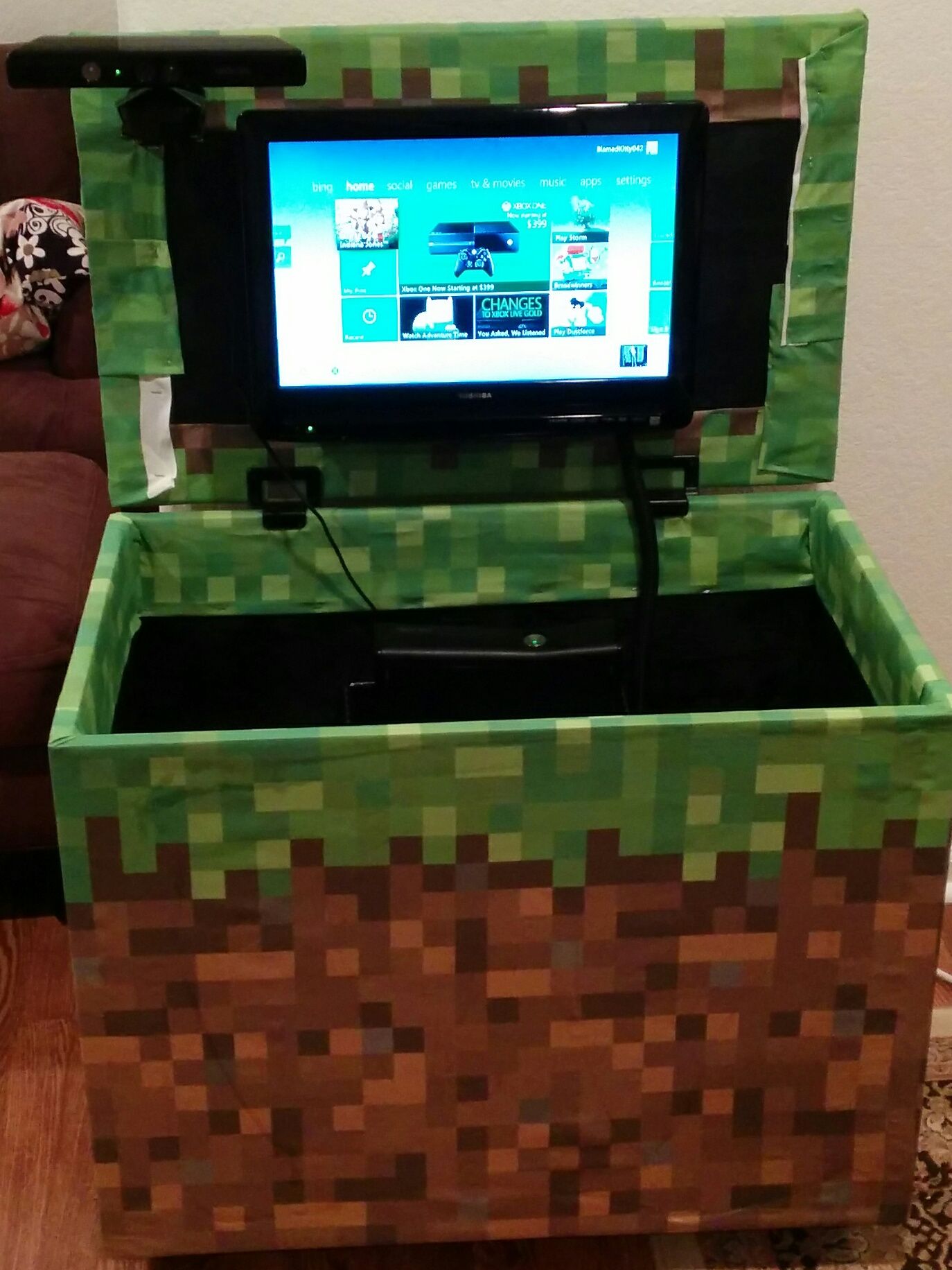 Minecraft Themed Xbox Toychest : 5 Steps - Instructables