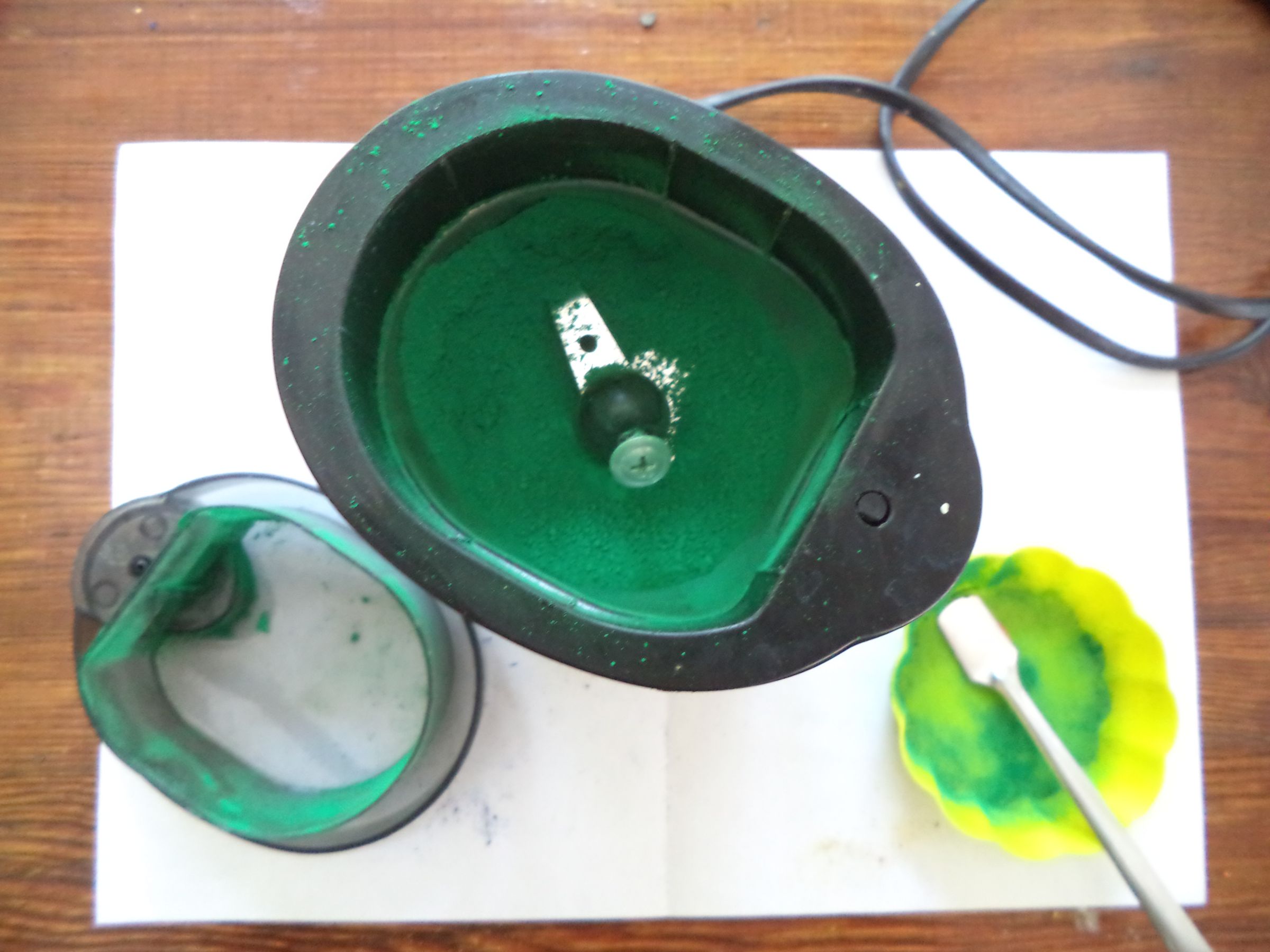 How to Make Not So Sh... Bad Crayons : 10 Steps - Instructables