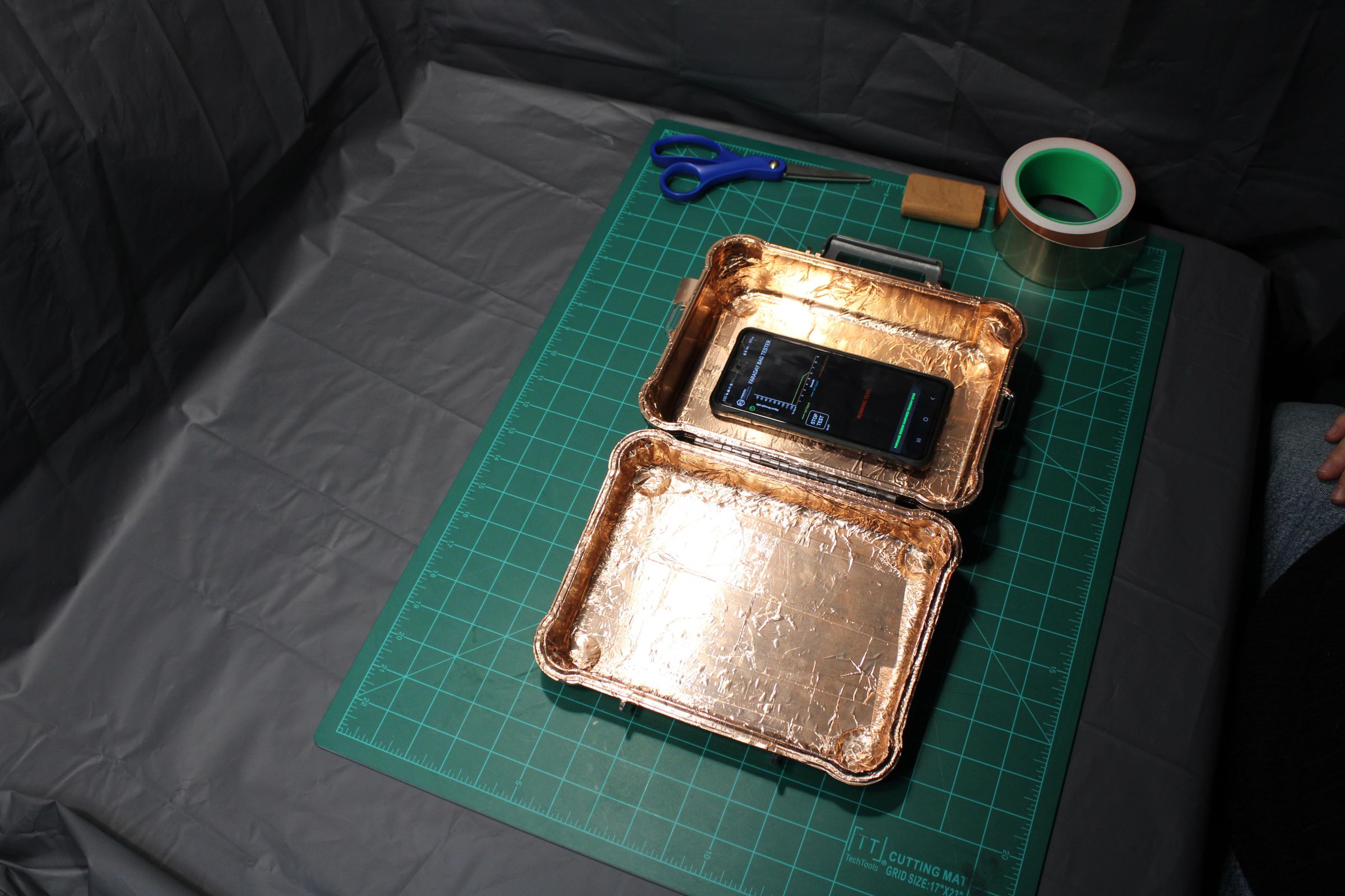 Cellphone Wireless Signal Blocking Box for Traveling – Blocks Signals ...