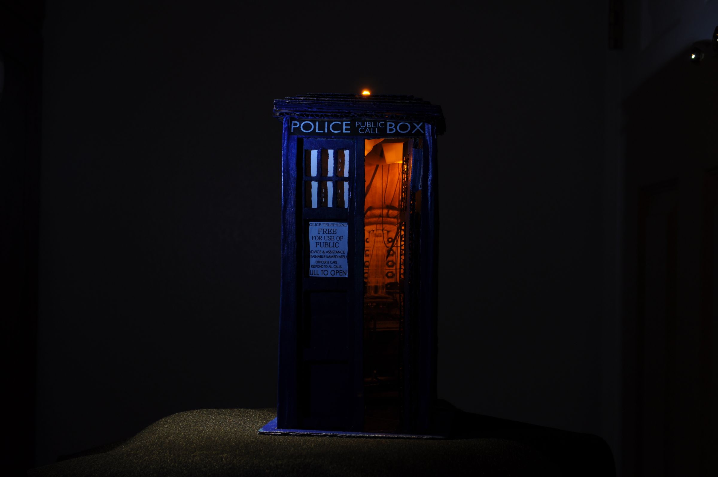 Small Tardis That's Bigger on the Inside : 8 Steps (with Pictures ...