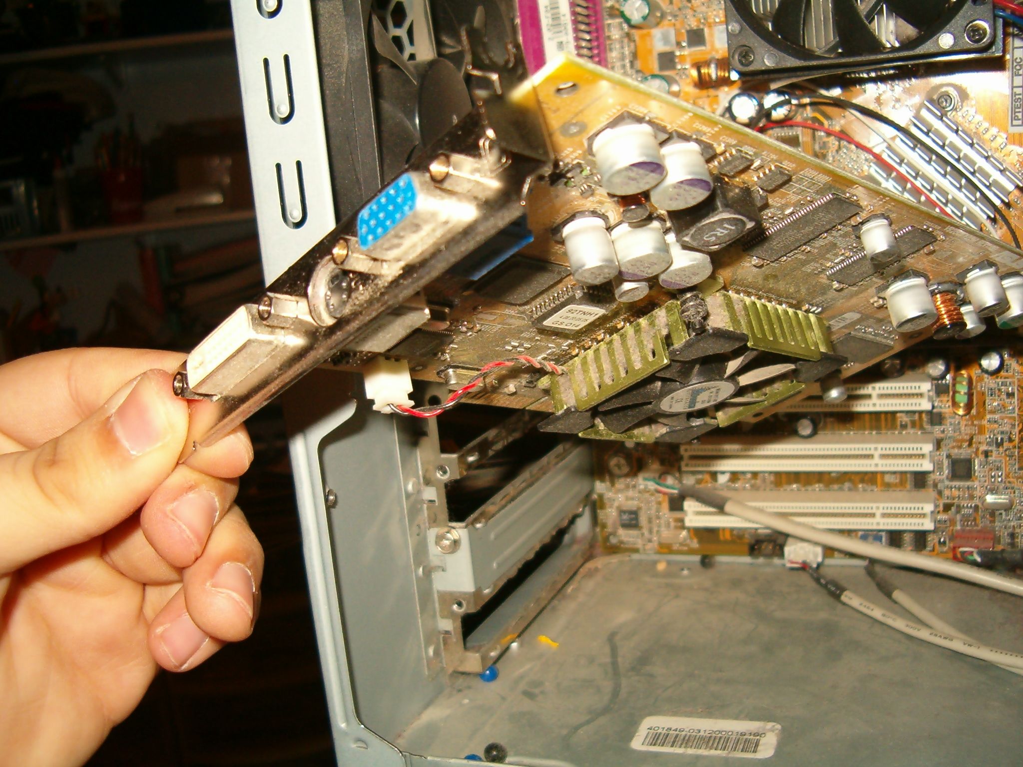 How to Make Your Mom's Emachine Run REAL Games : 4 Steps - Instructables