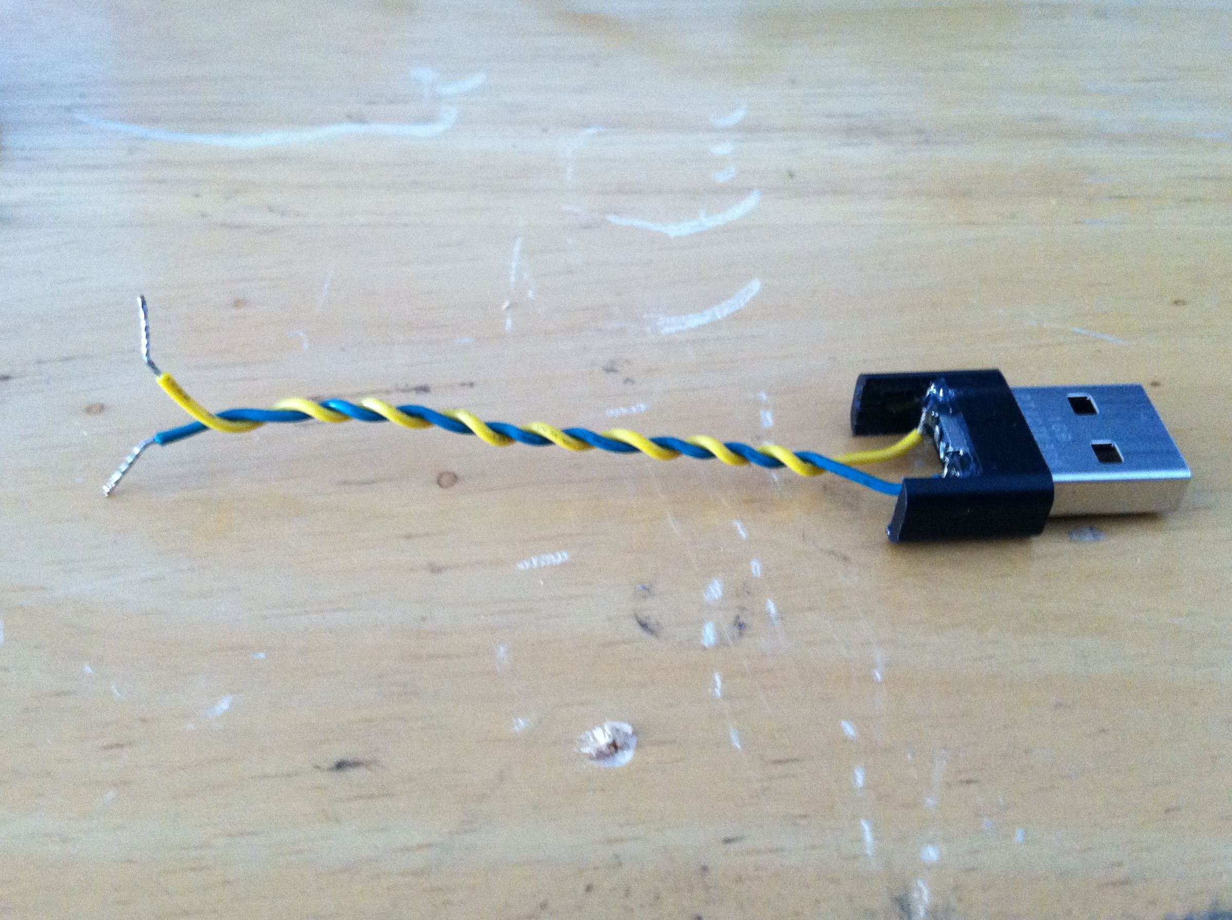 USB-Rechargable Laser Pointer : 9 Steps - Instructables