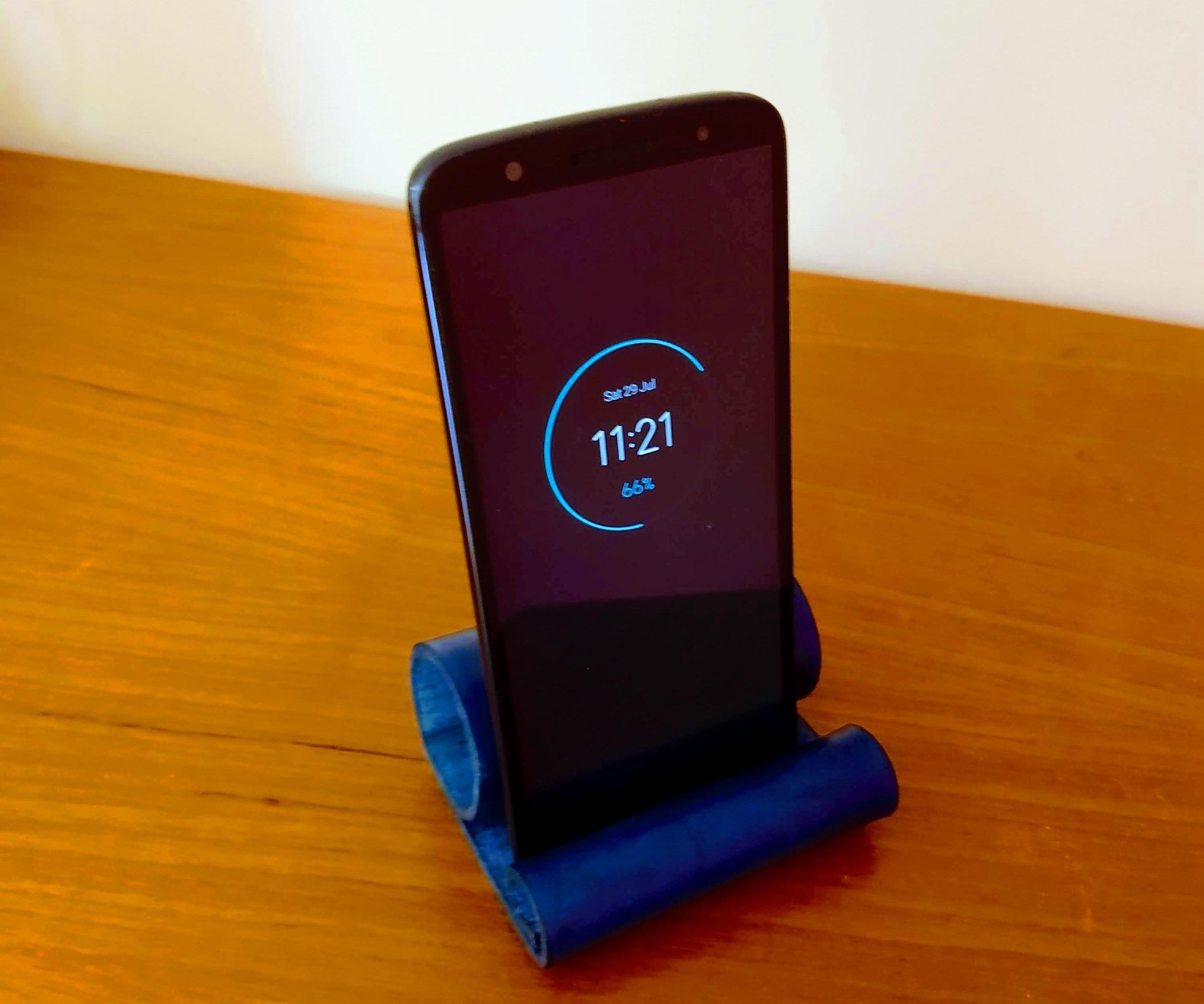 Leather Scroll Cell / Mobile Phone Holder : 8 Steps (with Pictures ...