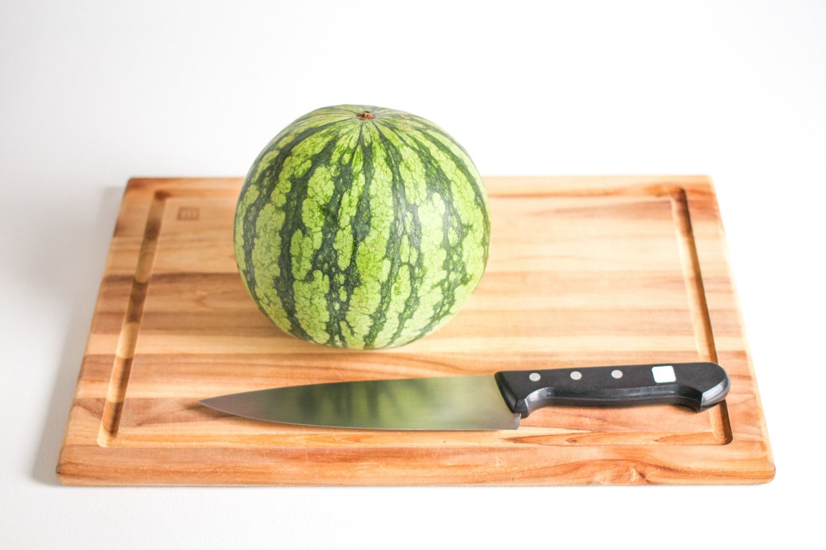 The Best Way to Cut a Melon : 5 Steps (with Pictures) - Instructables