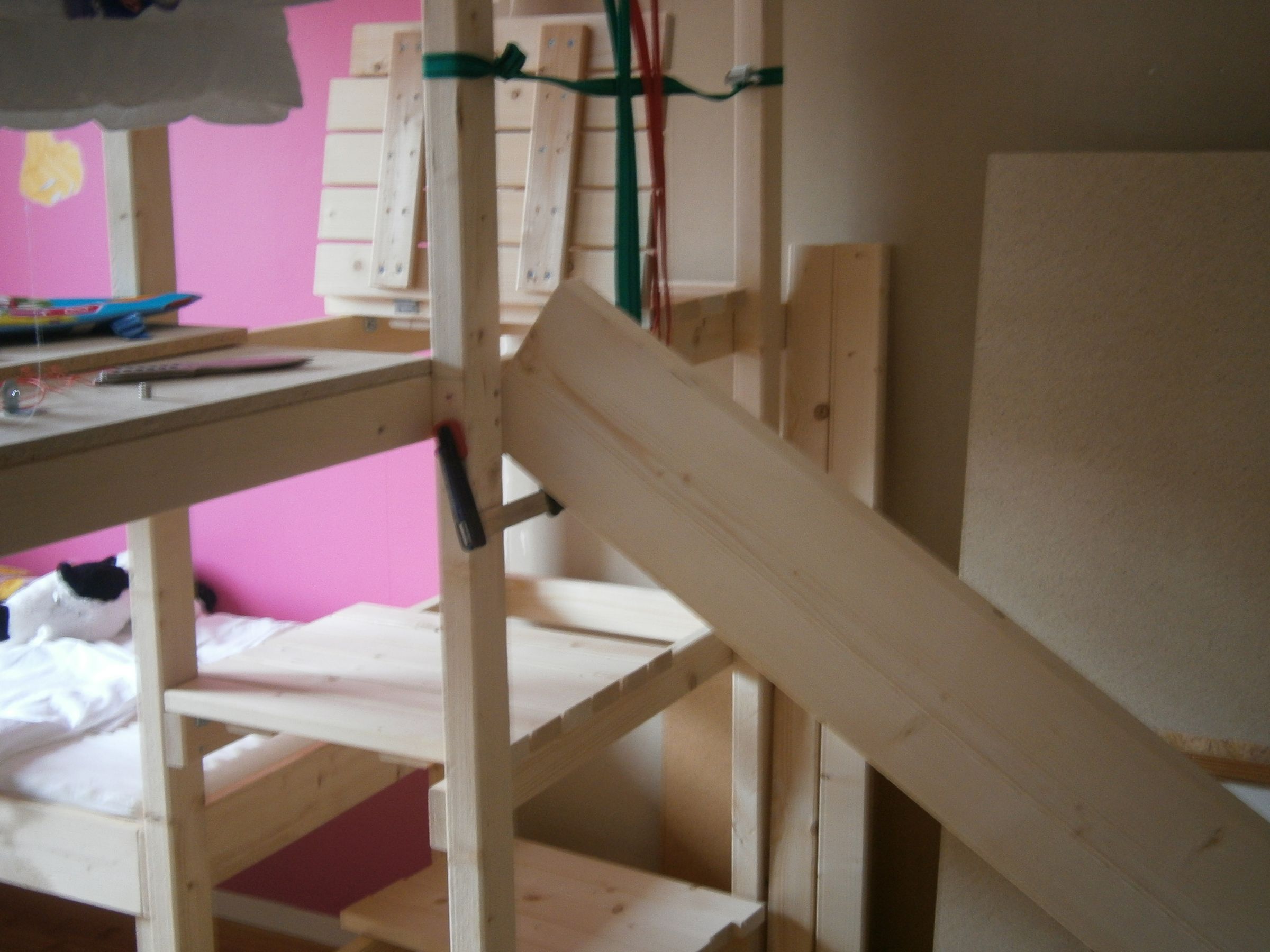 Make a Indoor Slide for Kids : 5 Steps (with Pictures) - Instructables