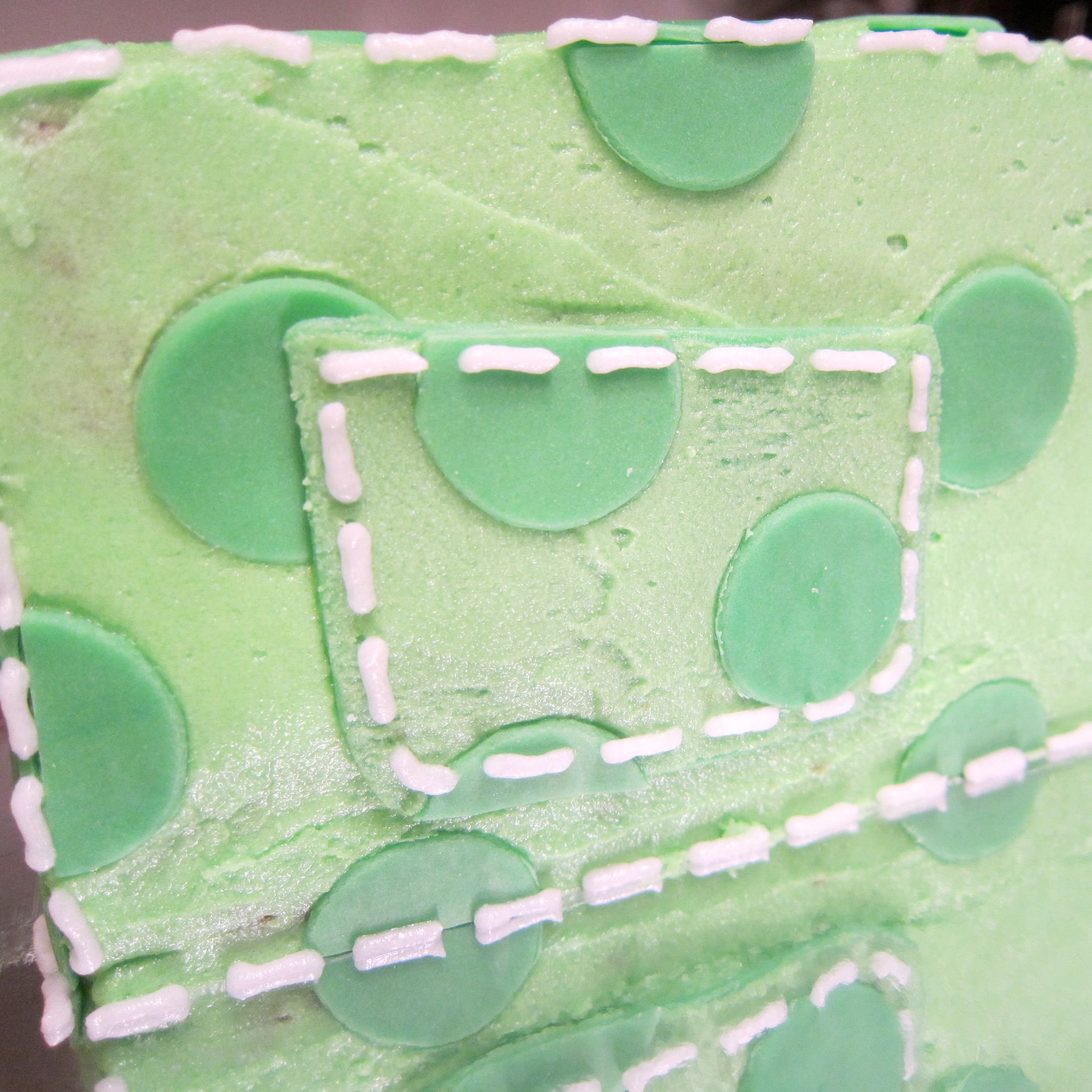Cut the Rope Cake : 4 Steps (with Pictures) - Instructables