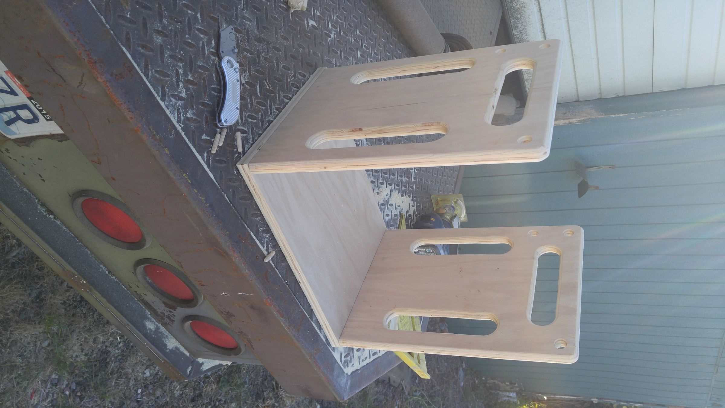 Kids Learning Tower / Work Desk for ~ 30$. : 7 Steps (with Pictures ...